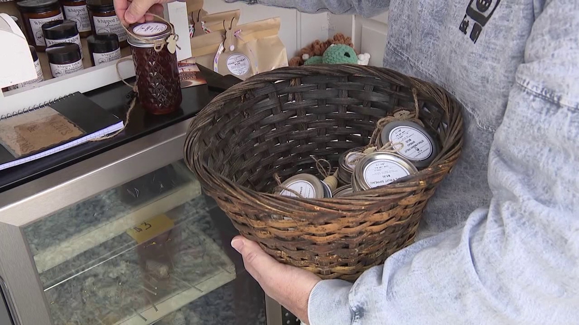 Roadside bakery thrives with delicious baked goods | wnep.com