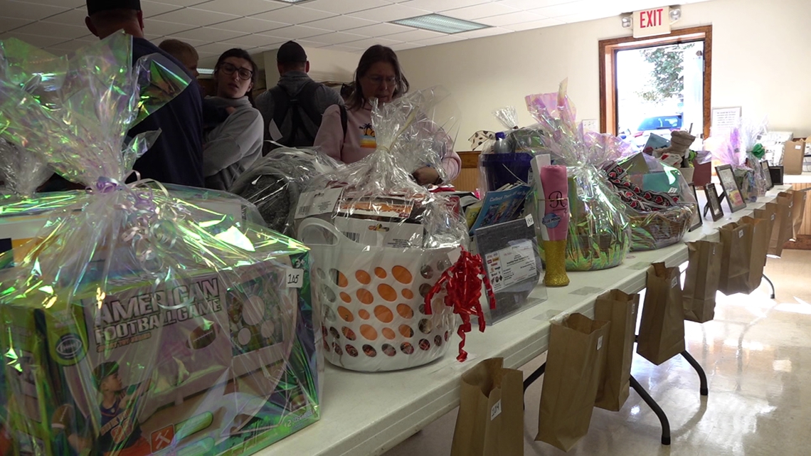 Pasta dinner benefits Lydia's Light | wnep.com