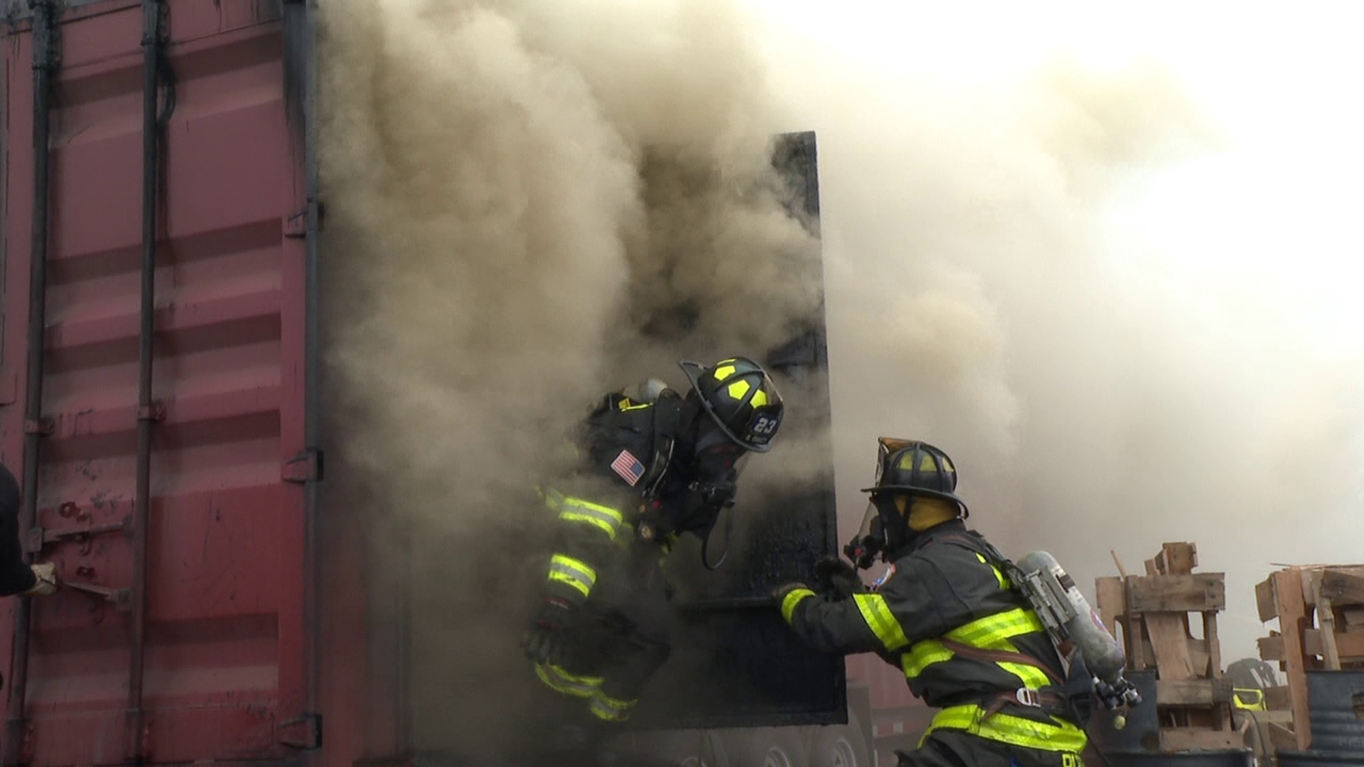 Lackawanna Co. firefighters learn life-saving skills | wnep.com