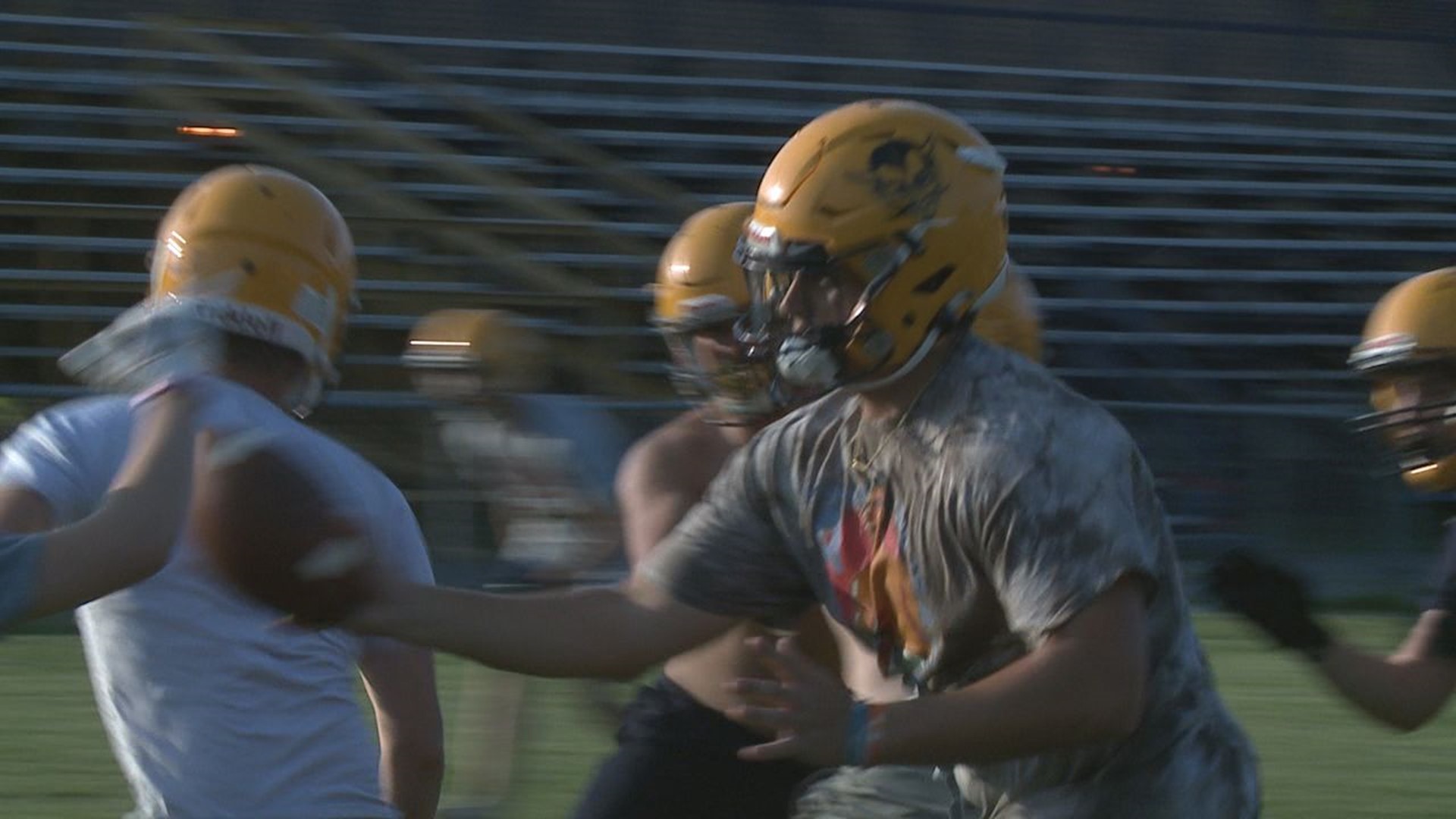 Old Forge Football to Finish Strong in 2022 | wnep.com