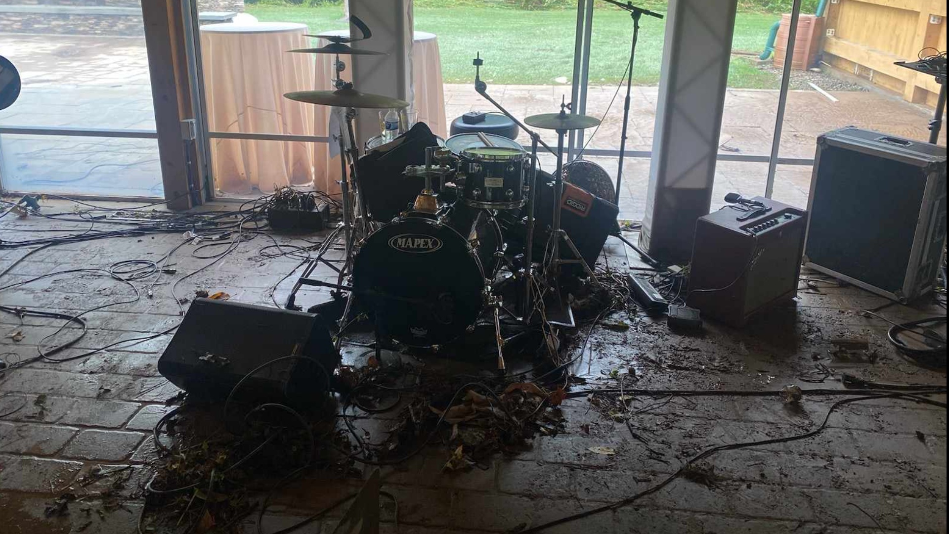 Flash flooding end wedding reception at Beaumont Inn | wnep.com
