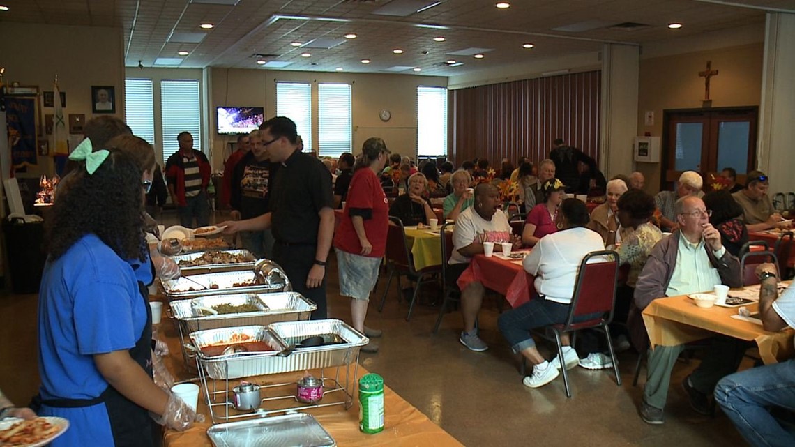Locals Hold Watch Parties for Pope Visit | wnep.com