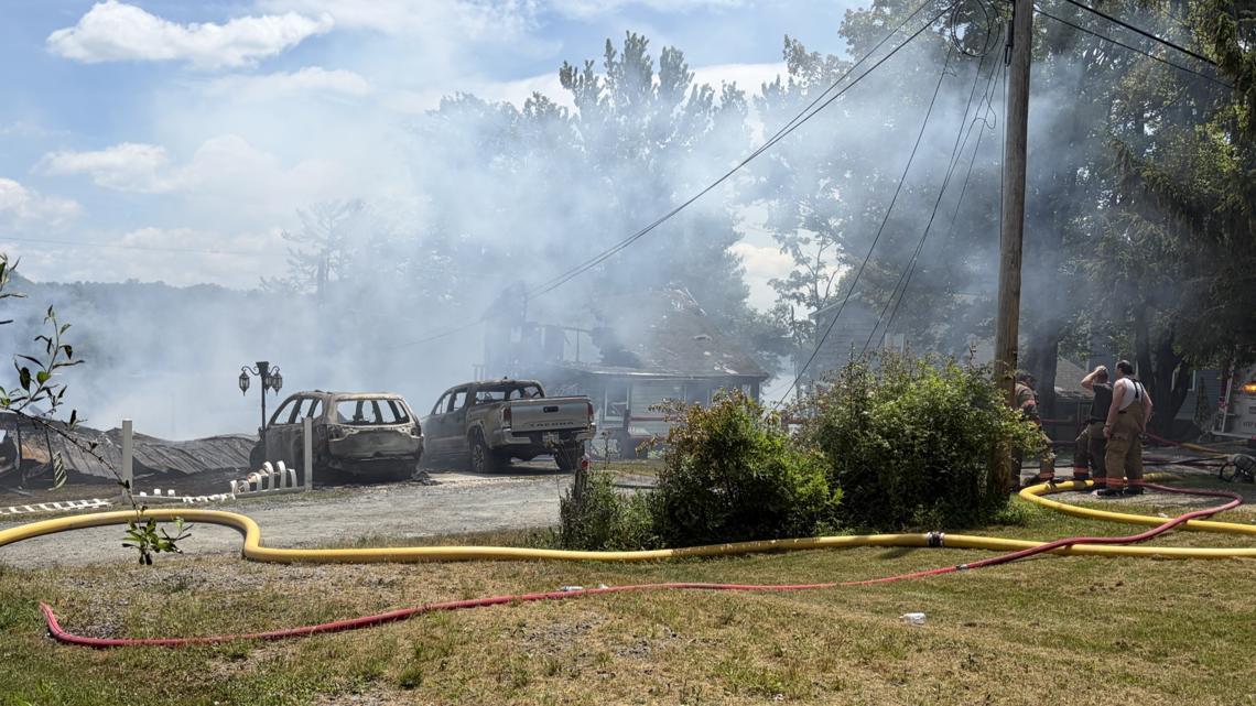 3 hospitalized, several homes destroyed in Wayne County explosion ...