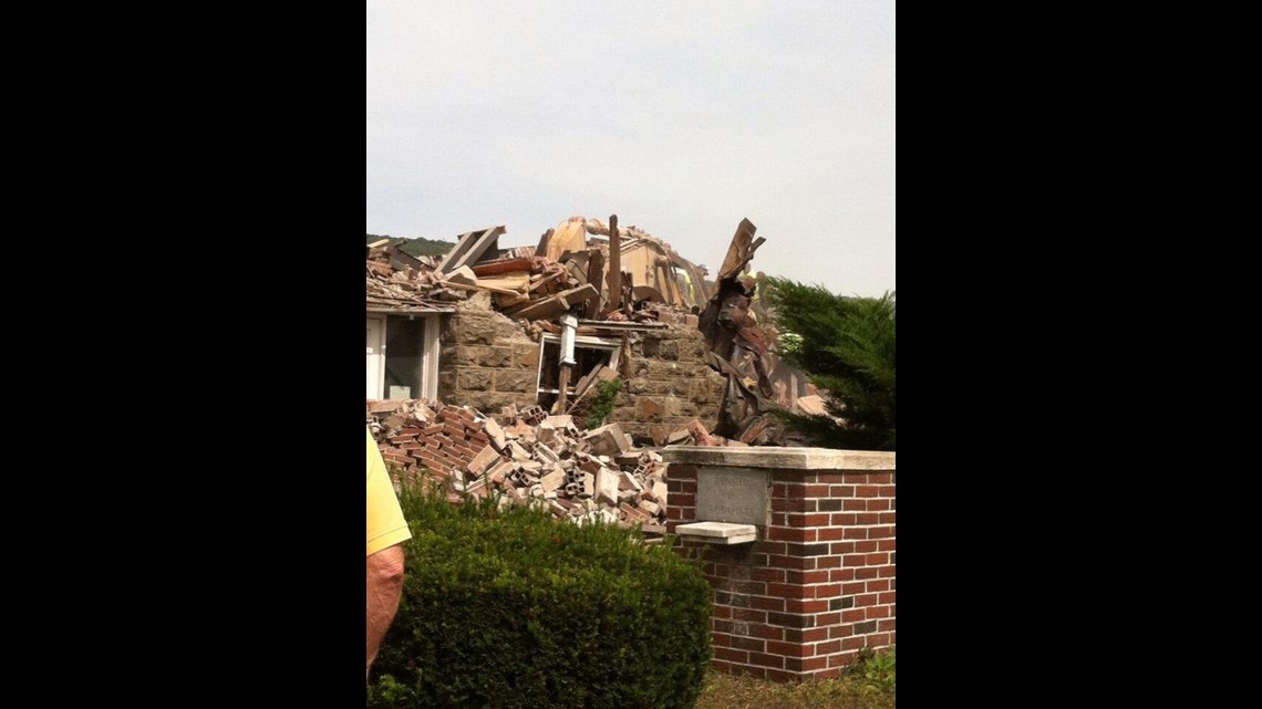 People React To Man’s Death After Church Collapse | wnep.com