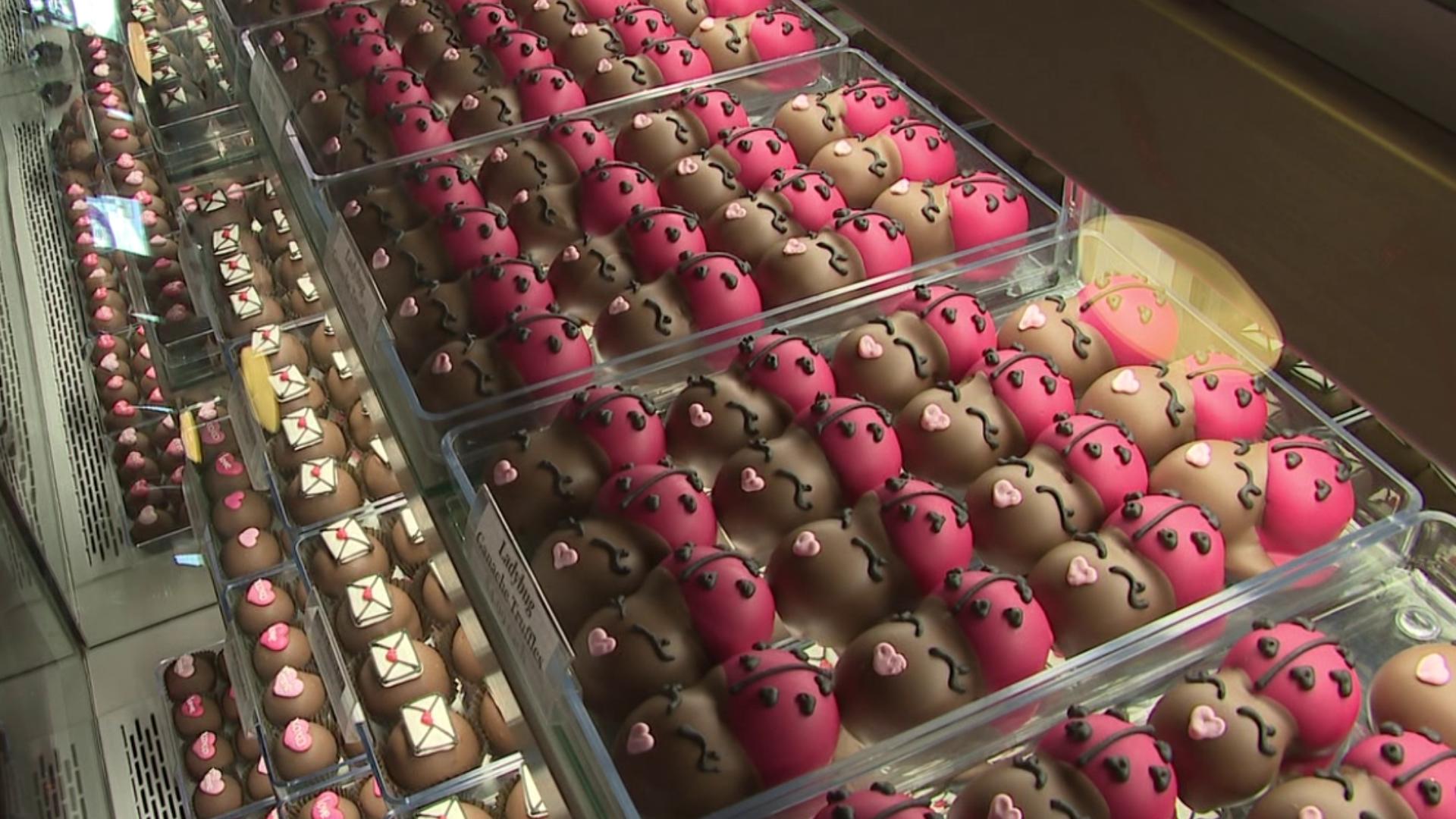 Nibbles and Bits prepares for a Valentine's Day sugar rush in ...