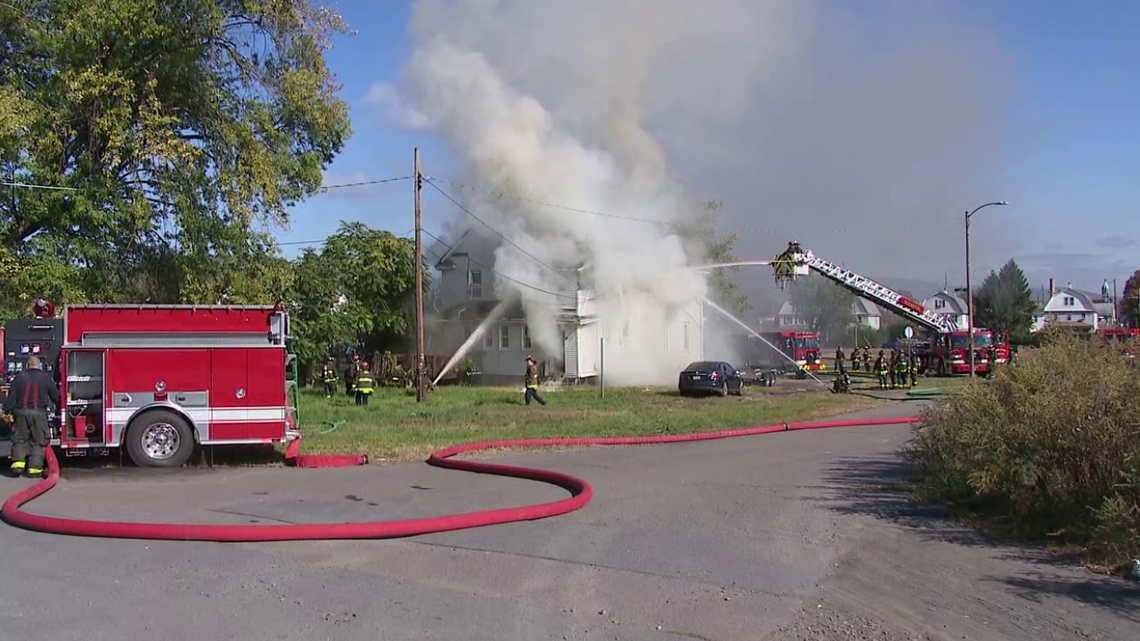 Scranton standoff ends with man in hospital, house on fire | wnep.com