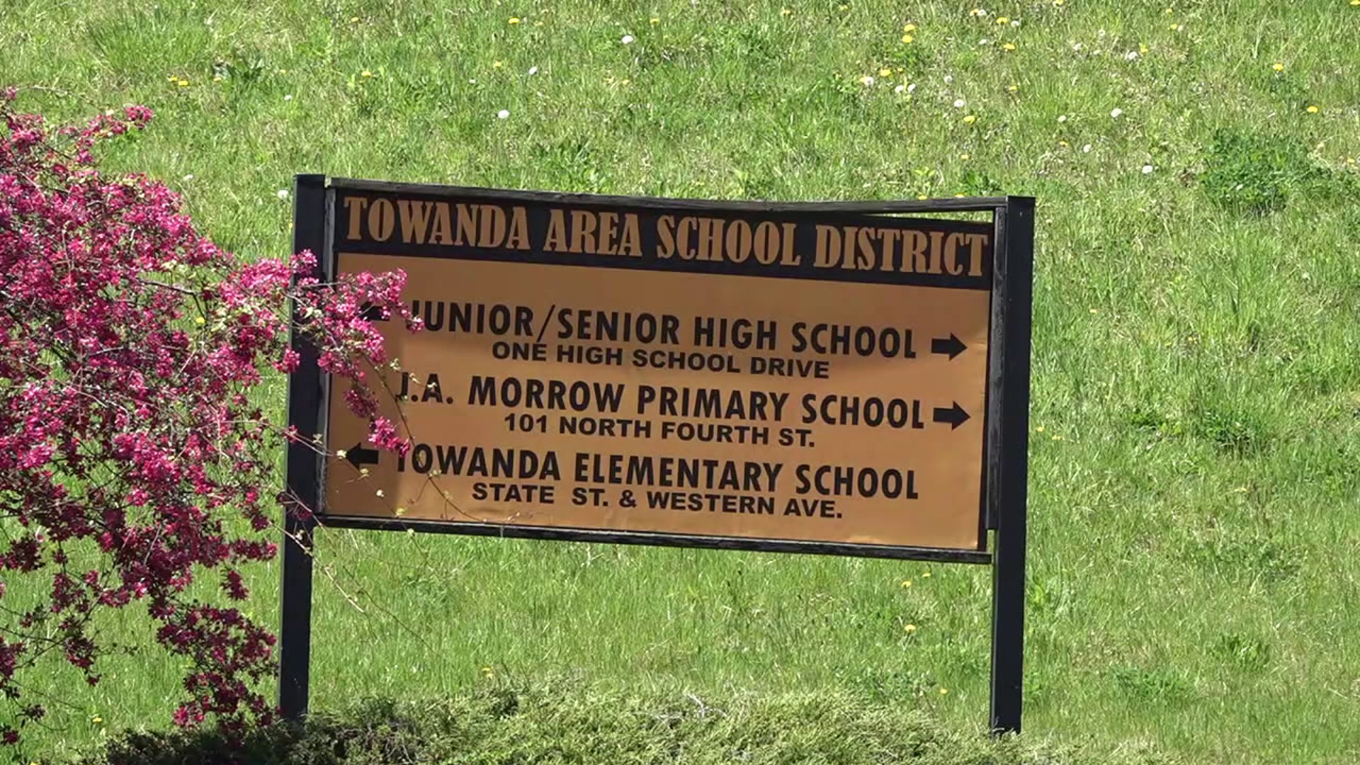 Towanda Area mourns student, driver lost in Route 6 crash | wnep.com