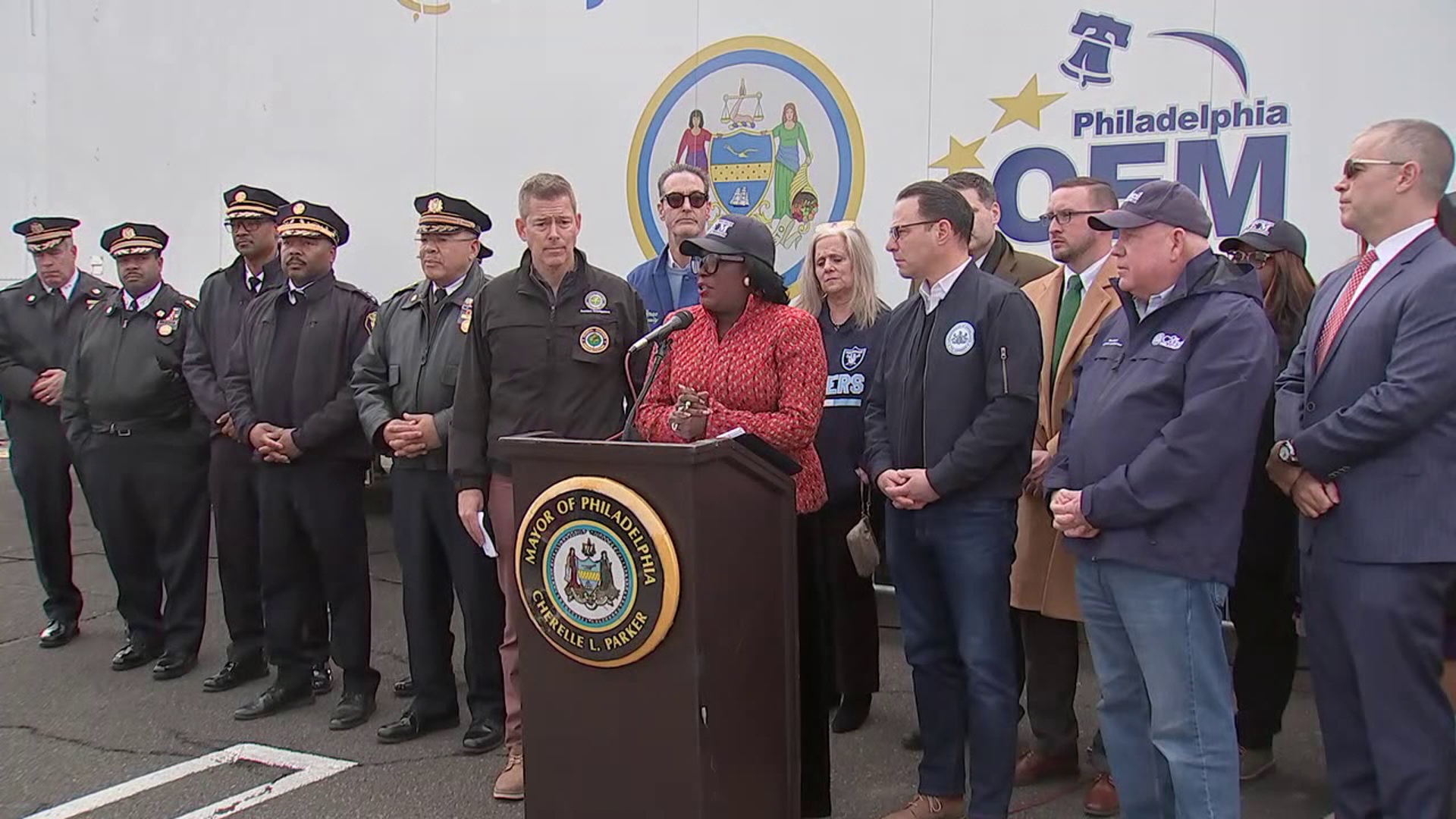 Crucial black box located after deadly plane crash in Philadelphia | wnep.com