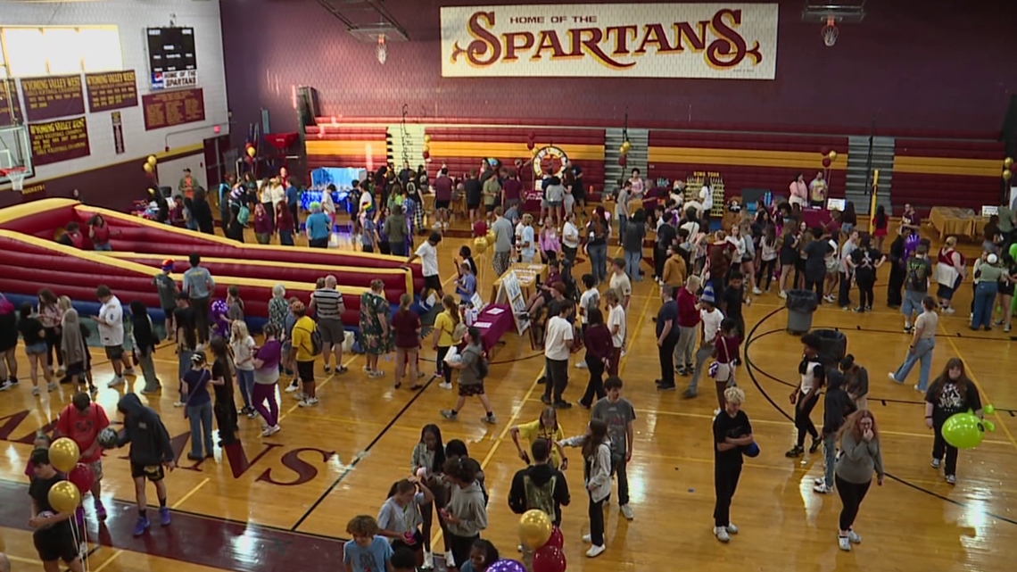 "Spartival" welcomes kids back to school at Wyoming Valley West | wnep.com