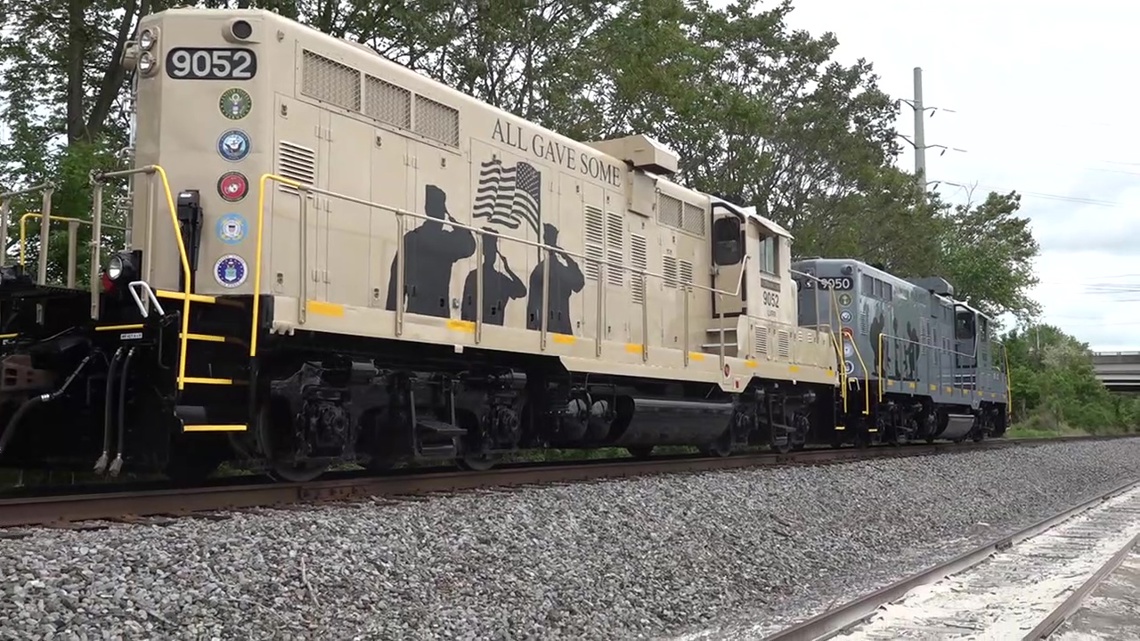 Railroad company dedicates two engines to veterans | wnep.com