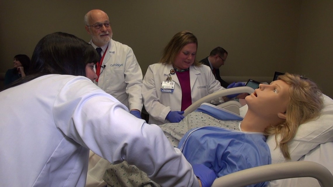 Healthwatch 16: Baby Robot Teaching Childbirth Scenarios | wnep.com