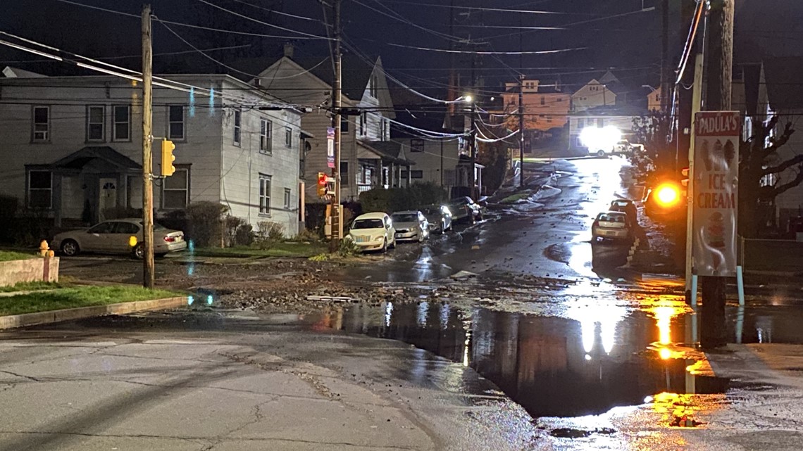 Dunmore residents, business owners clean up after water damage | wnep.com