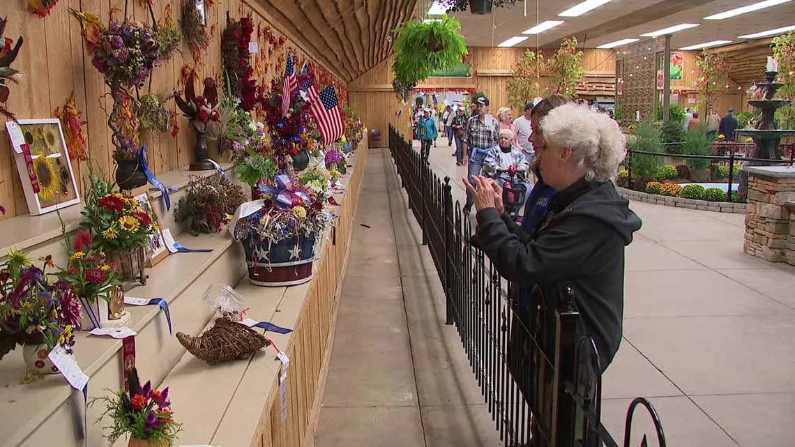Bloomsburg woman prize-winning flowers at the fair | wnep.com