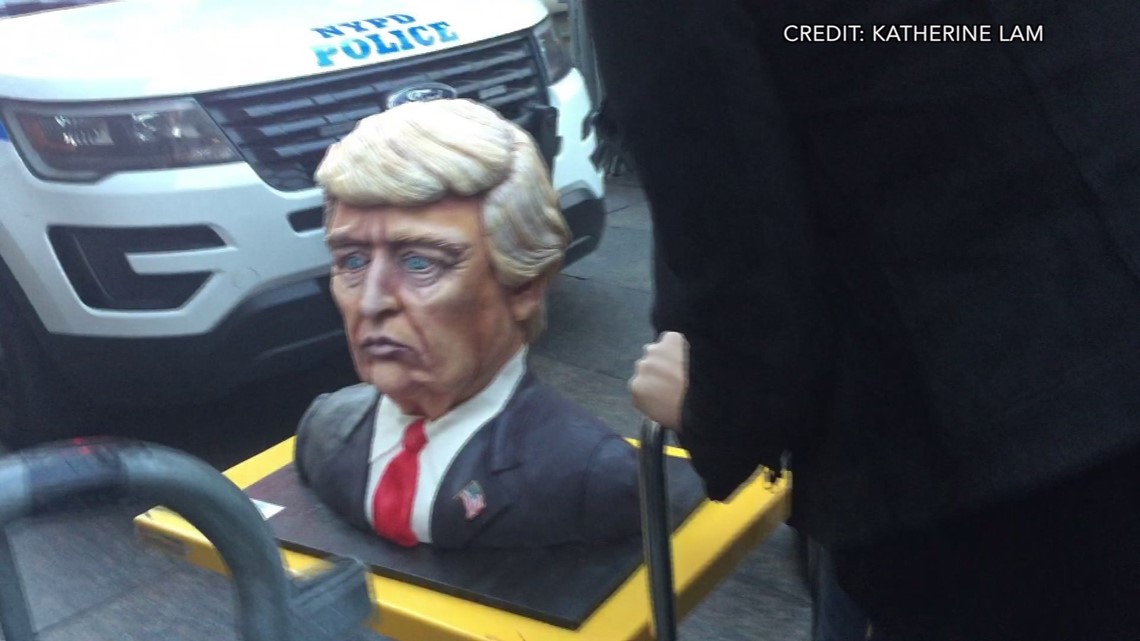 Donald Trump cake arrives at Trump Tower, sparks photoshop challenge on ...