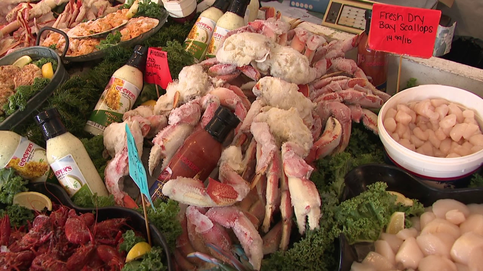 Snowfall boosts holiday spirit at Cooper's Seafood Outdoor Market ...