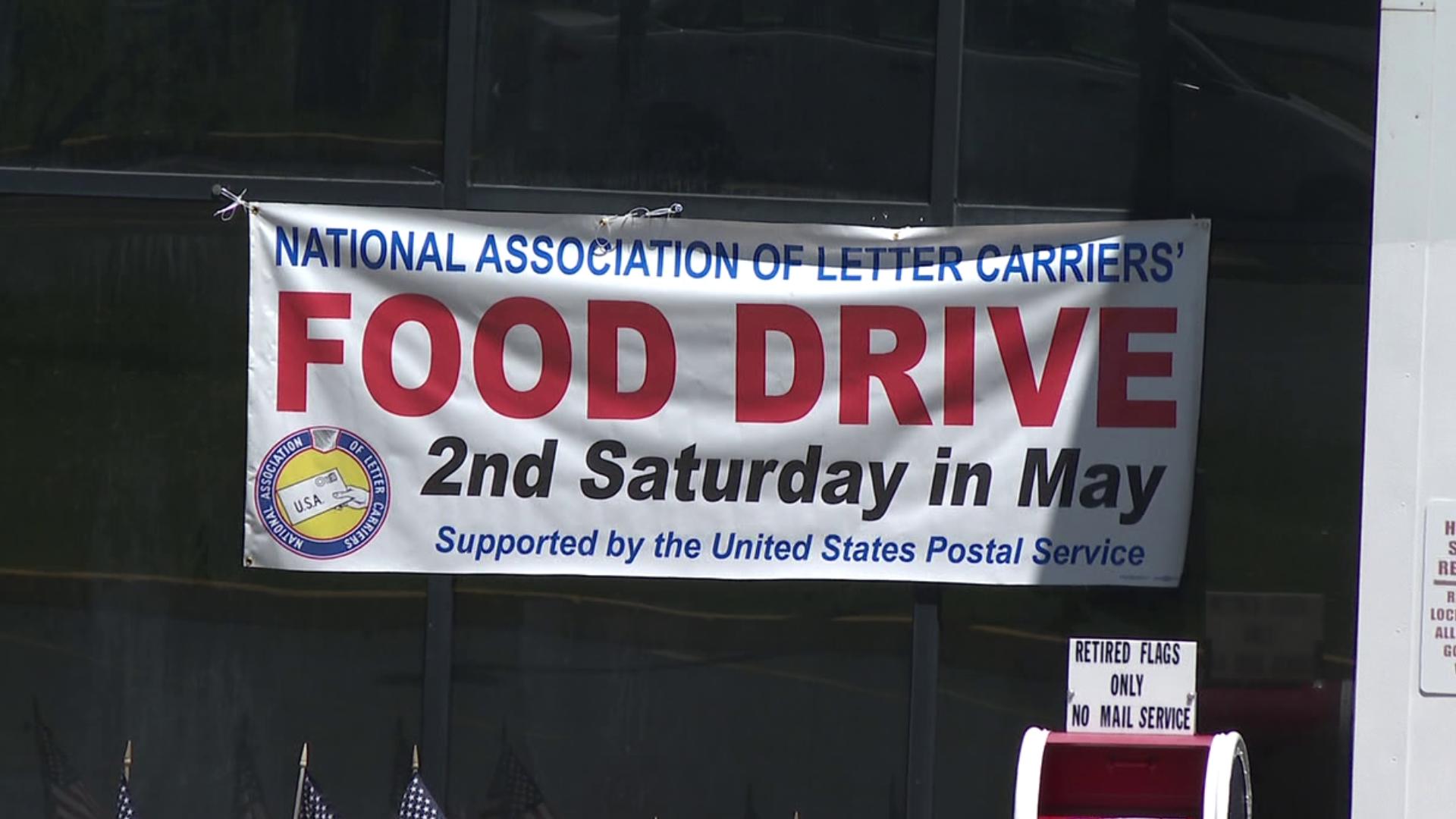 Scranton Postal heroes deliver hope on 33rd annual food drive | wnep.com