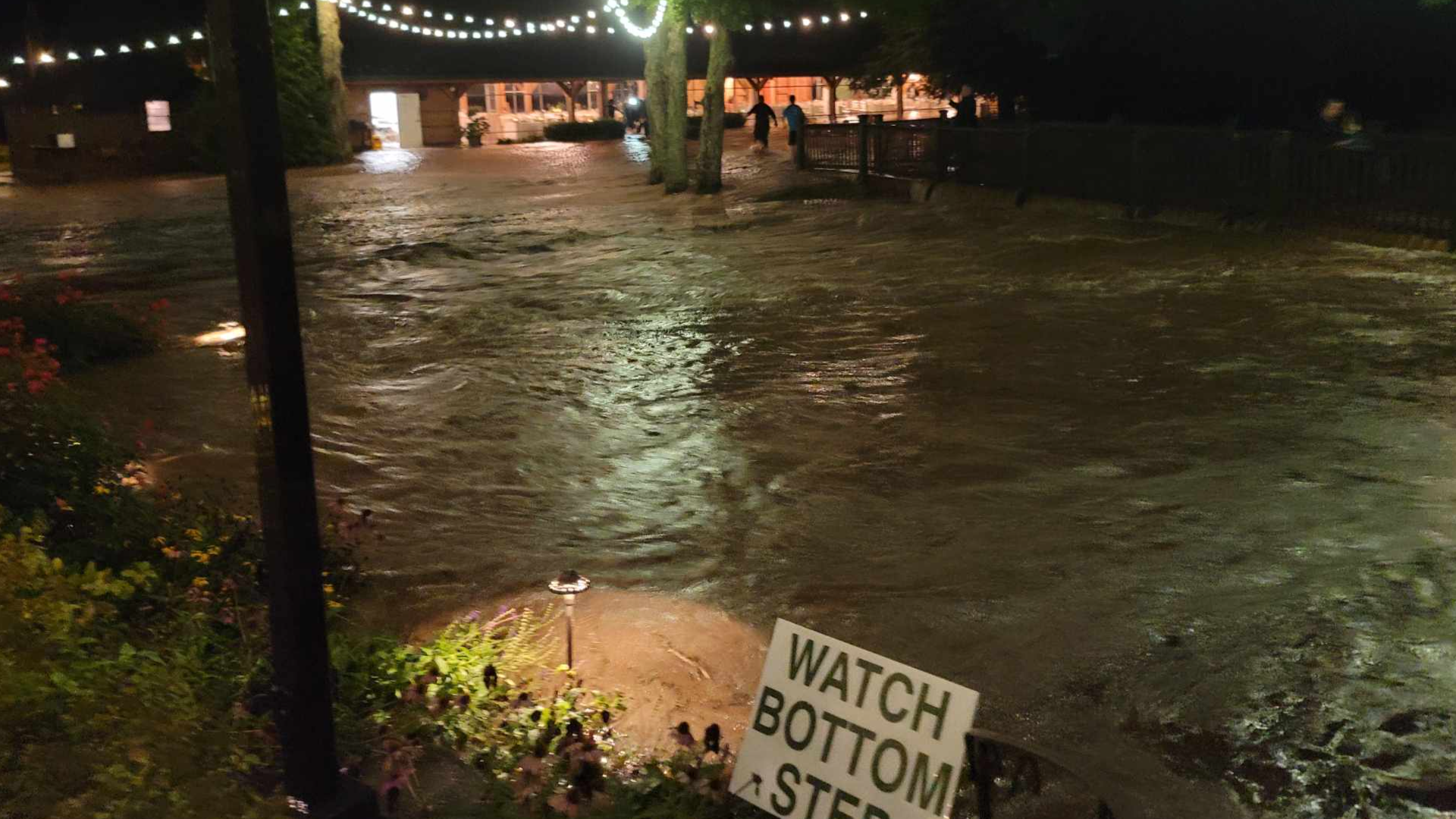 Flash flooding end wedding reception at Beaumont Inn | wnep.com