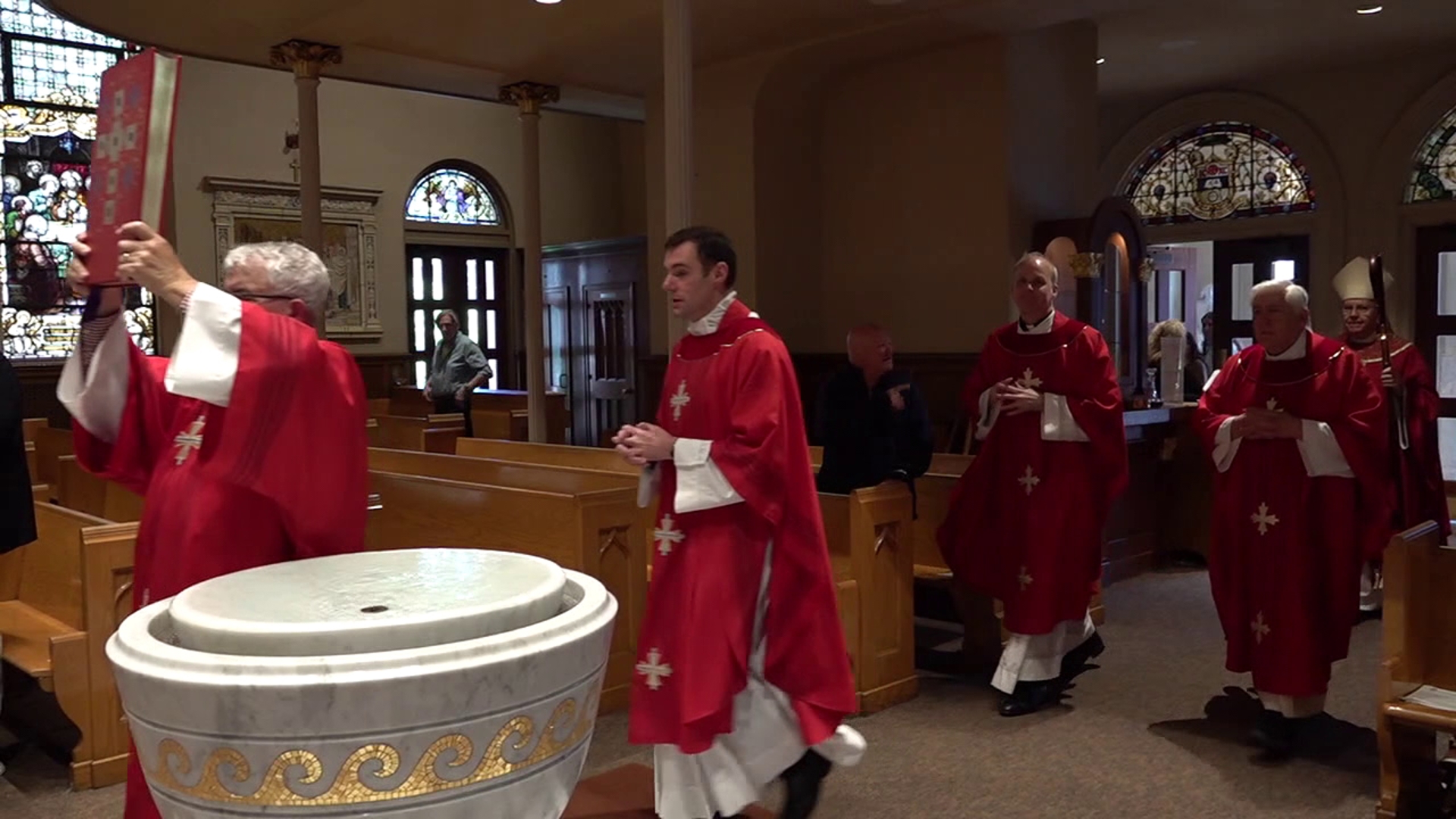 Special mass marks first day of conclave | wnep.com