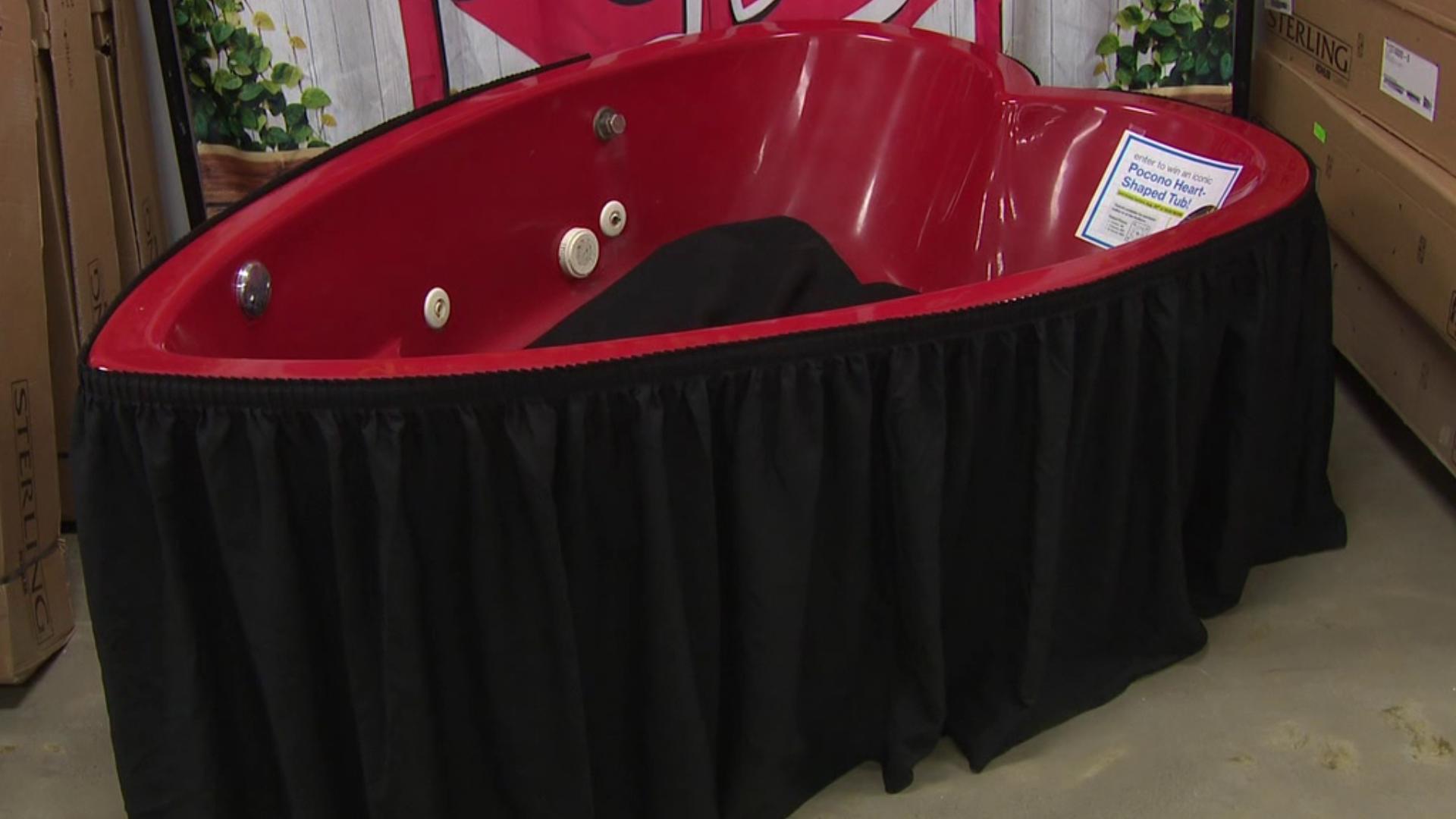 Heart-shaped tubs from Caesar's Pocono Palace to be raffled off | wnep.com