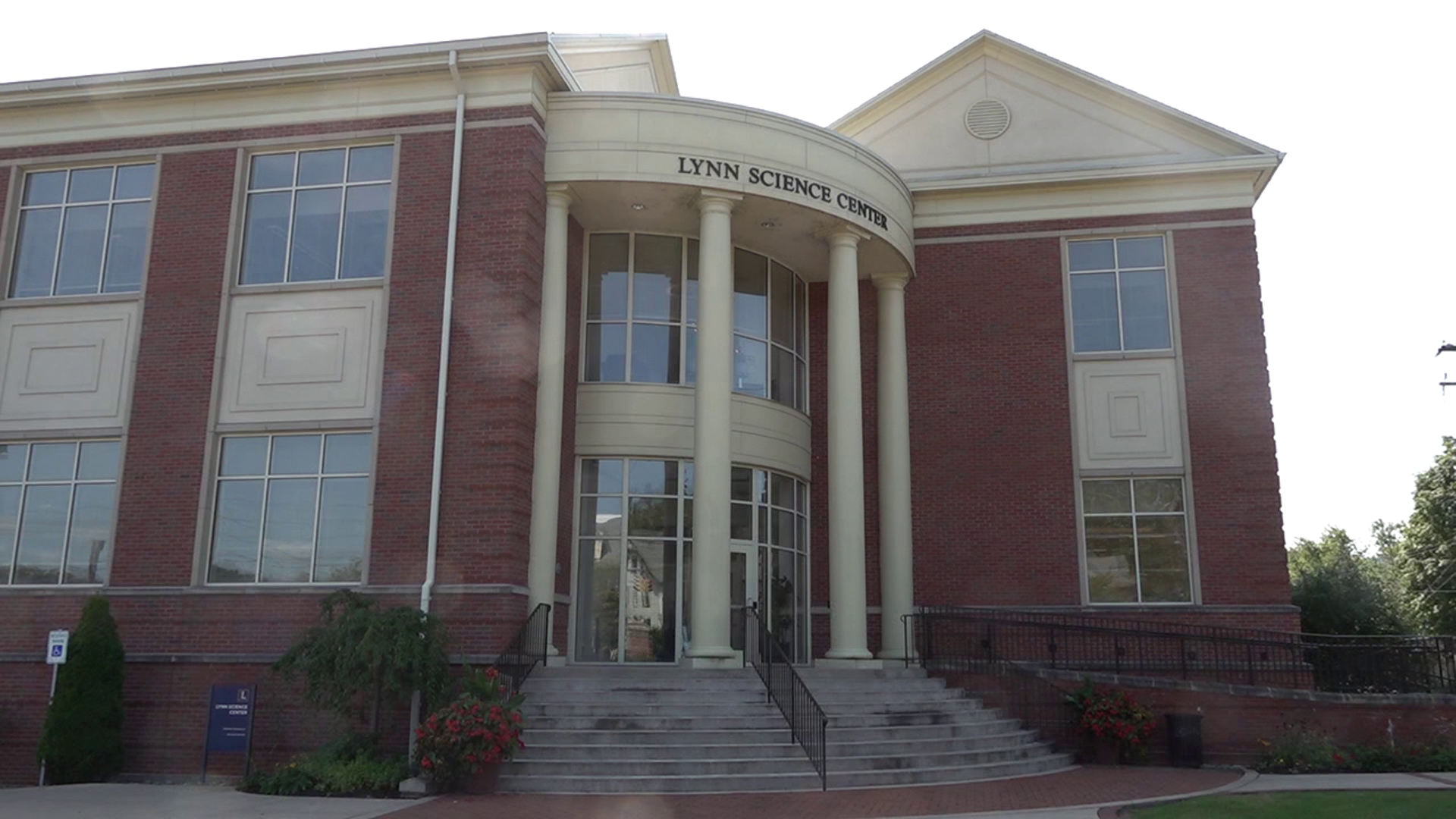 Lycoming College launches White Coat program for pre-med students ...