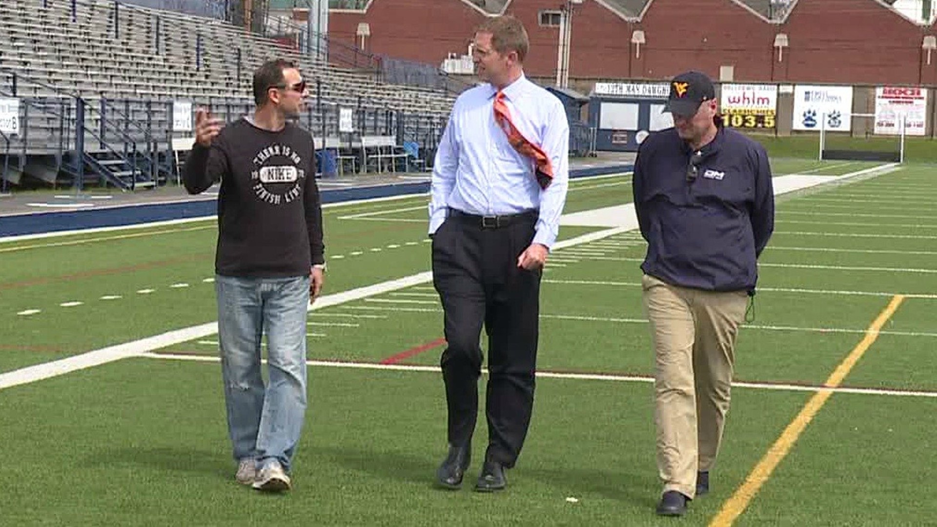 Former Players Fondly Remember Coach Curry | wnep.com