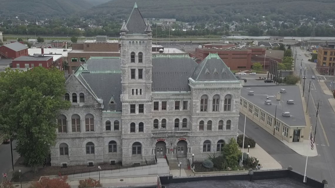 Future uncertain for condemned city hall building | wnep.com