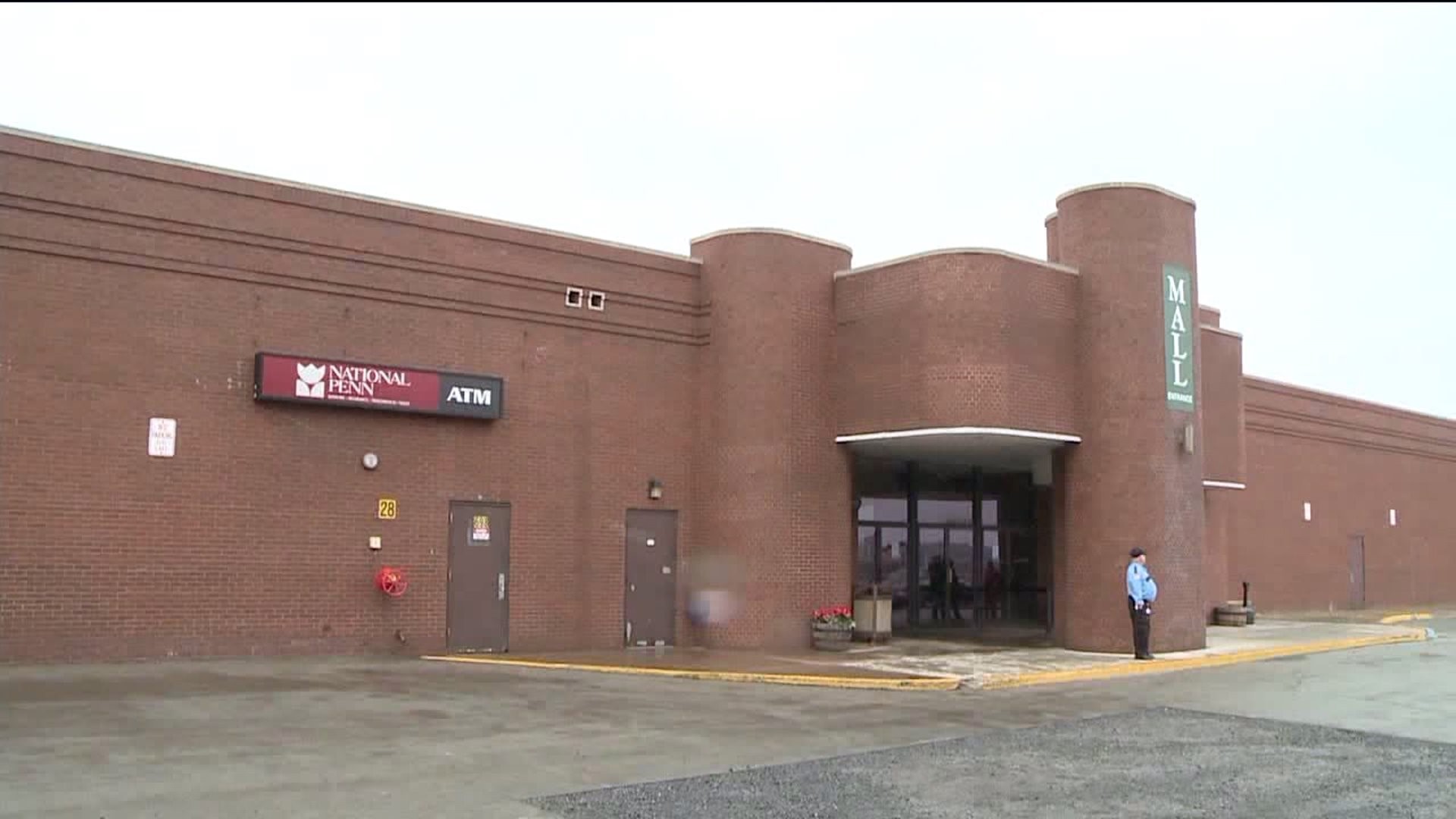 More Signs of Trouble at the Schuylkill Mall | wnep.com