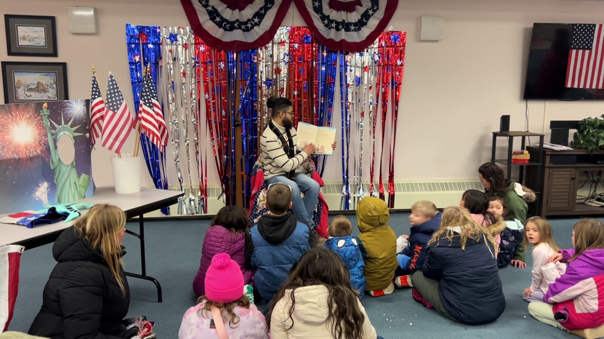 Ullmark wins in return from leave of absence, Senators beat Devils 4-1 ...