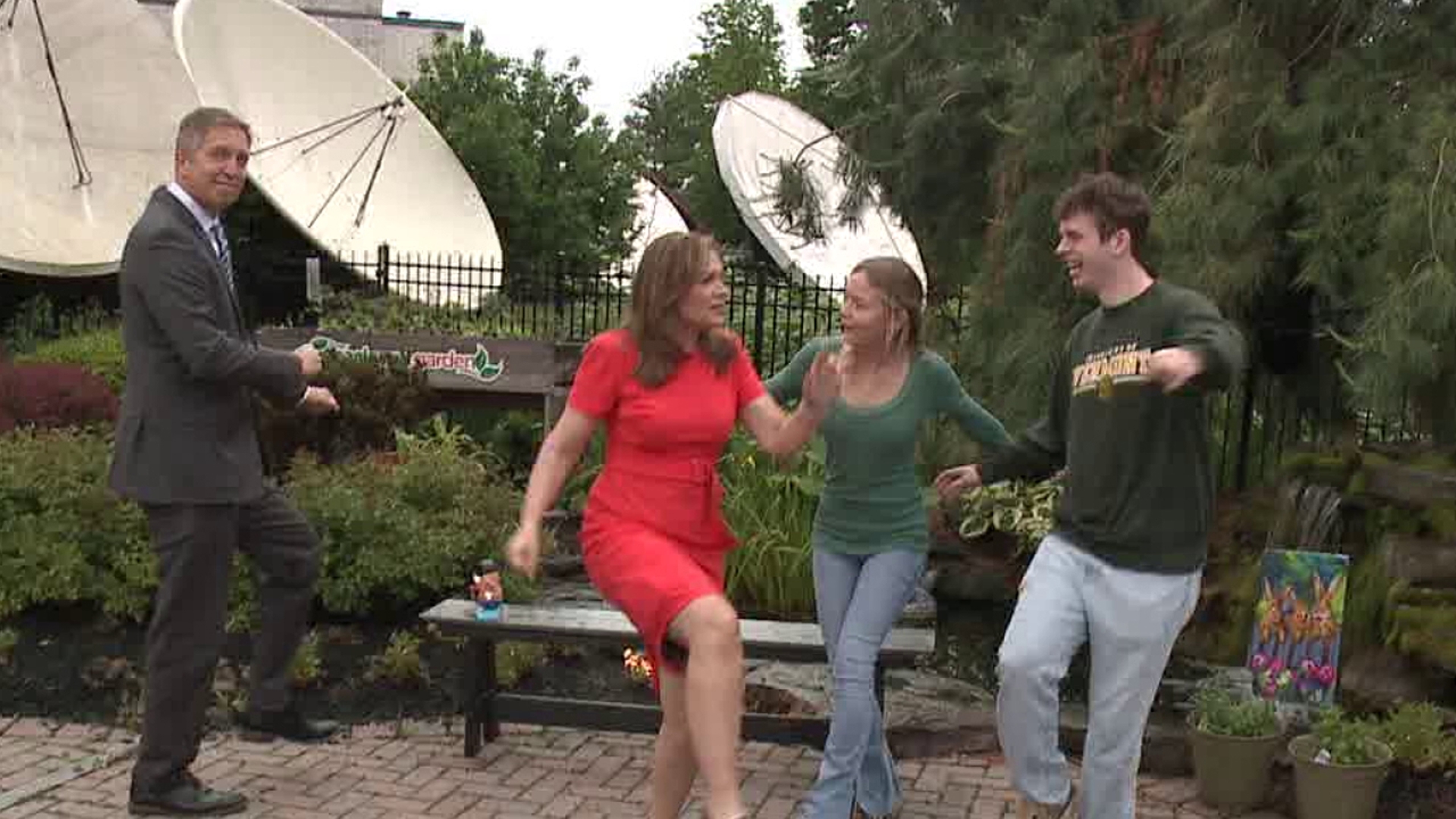 Some "not so professional" dancing with the morning crew | wnep.com