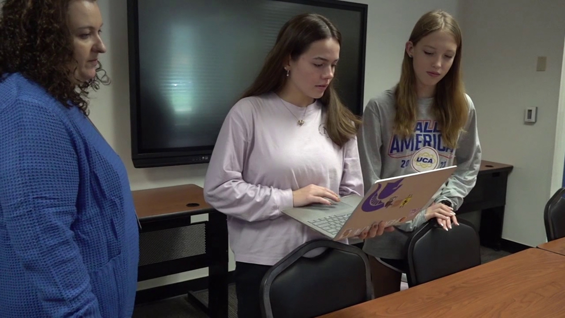 High school students helping Helene victims | fox43.com