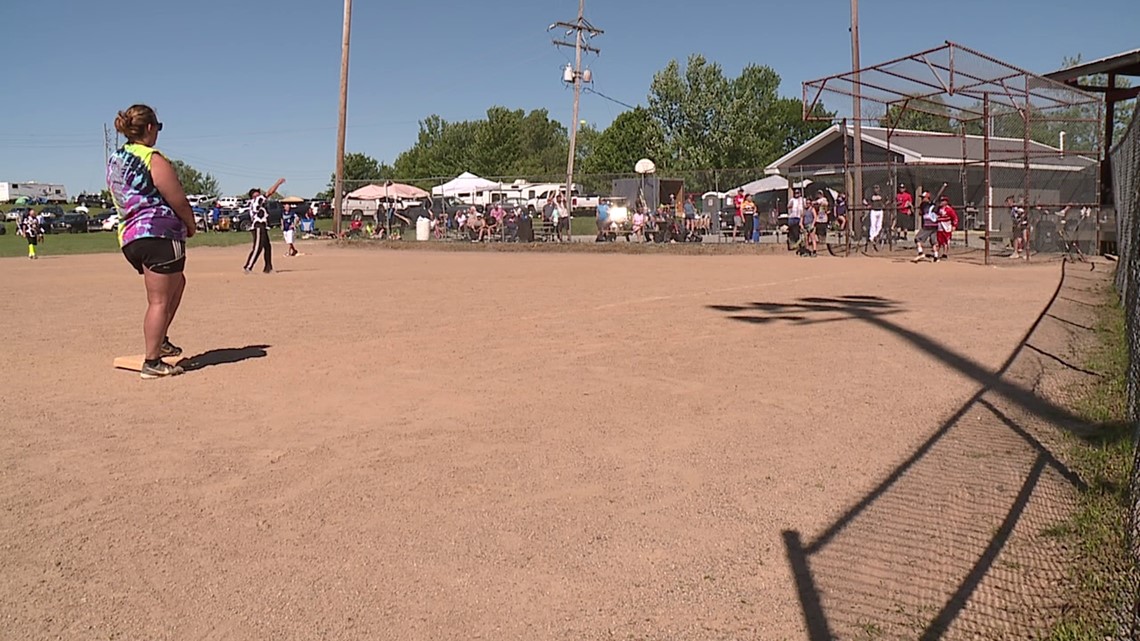 Softball tournament raises thousands | wnep.com