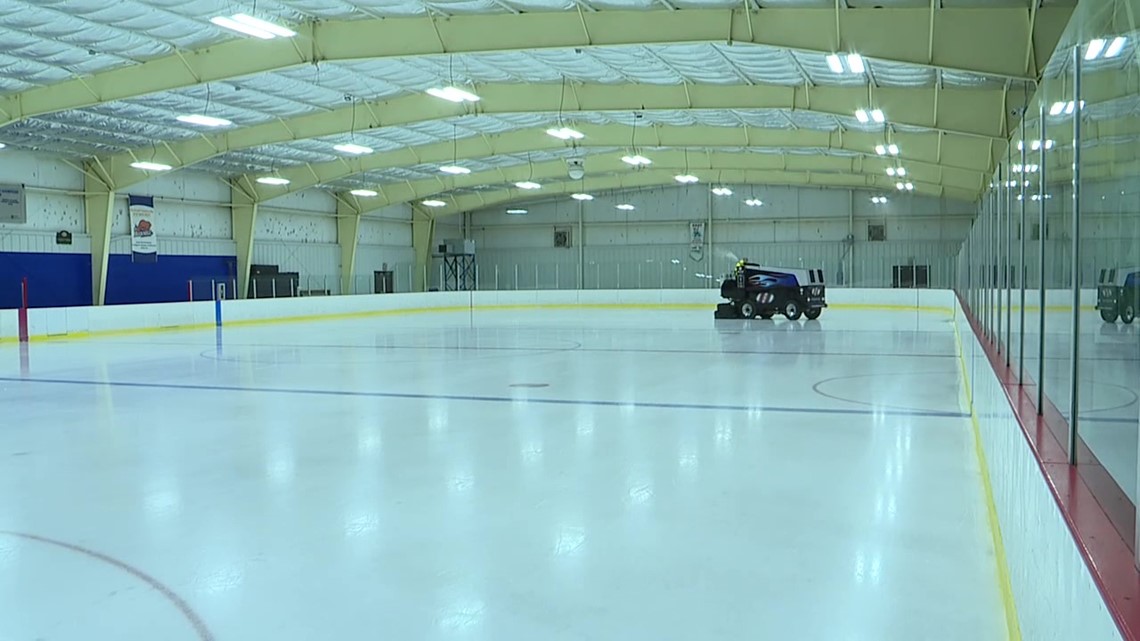 Skating season underway at Sunbury Ice Rink | wnep.com