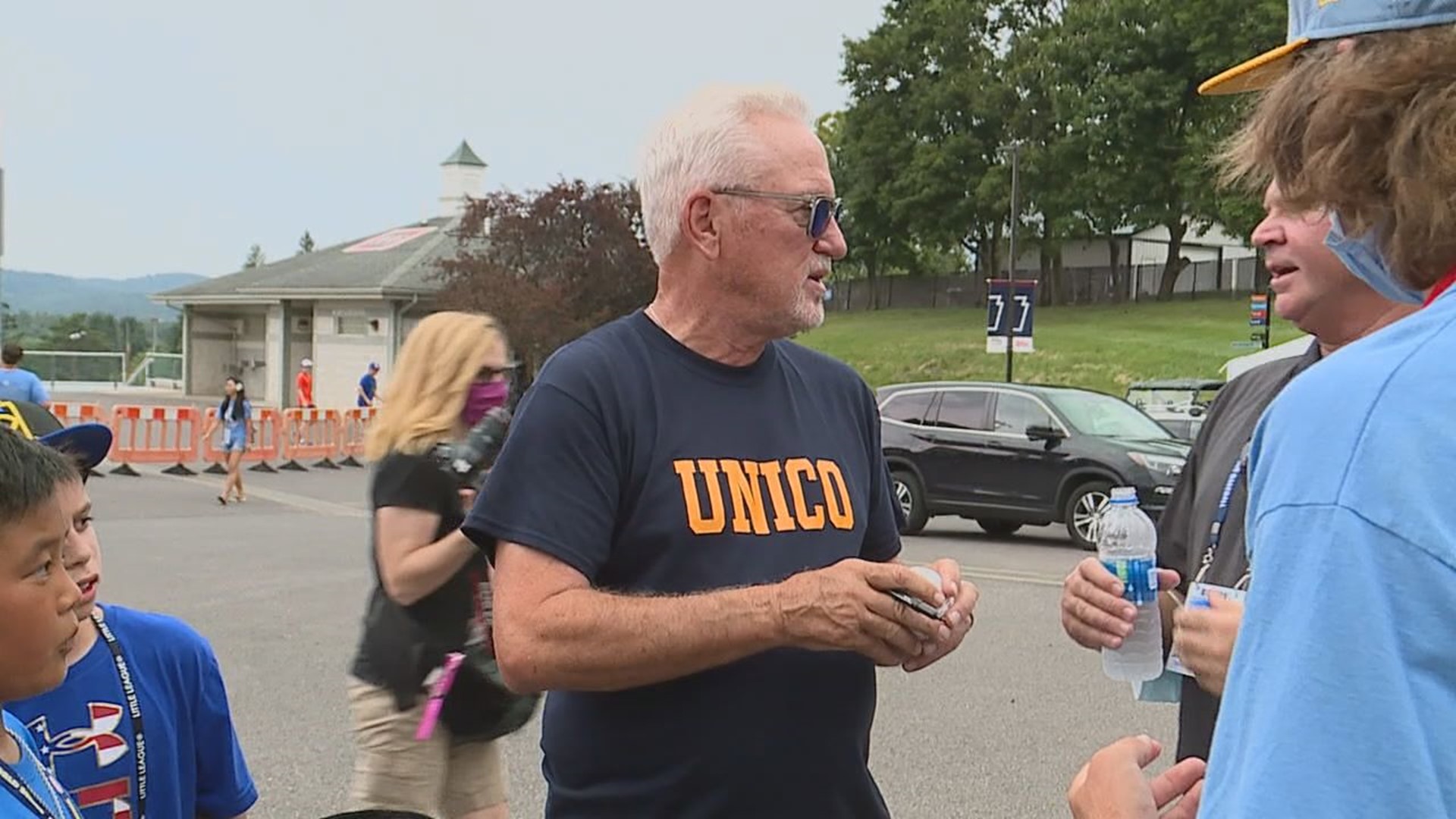 Joe Maddon to hold book signings in November | wnep.com