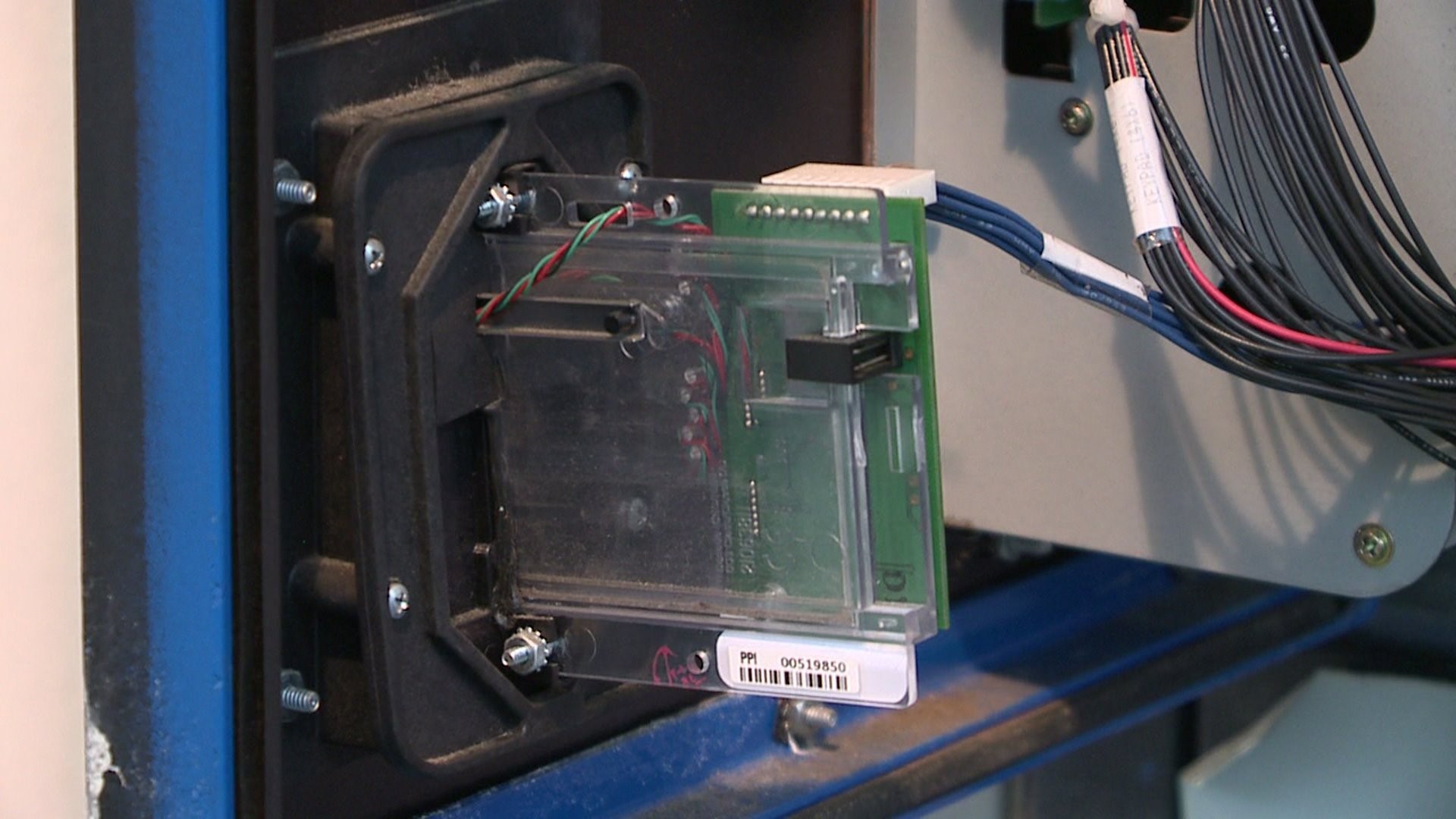 Skimming Device Installed Inside Gas Pump Scams People Out of Thousands ...
