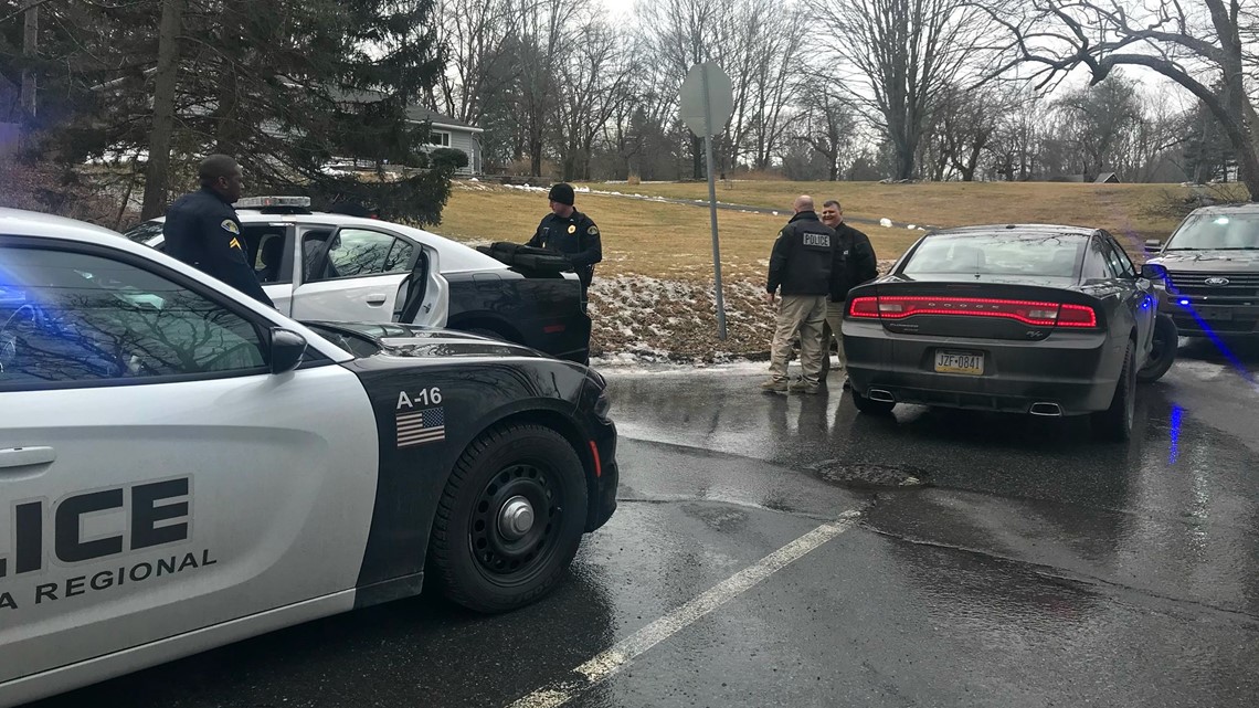 Police Surround Home in Stroud Township | wnep.com
