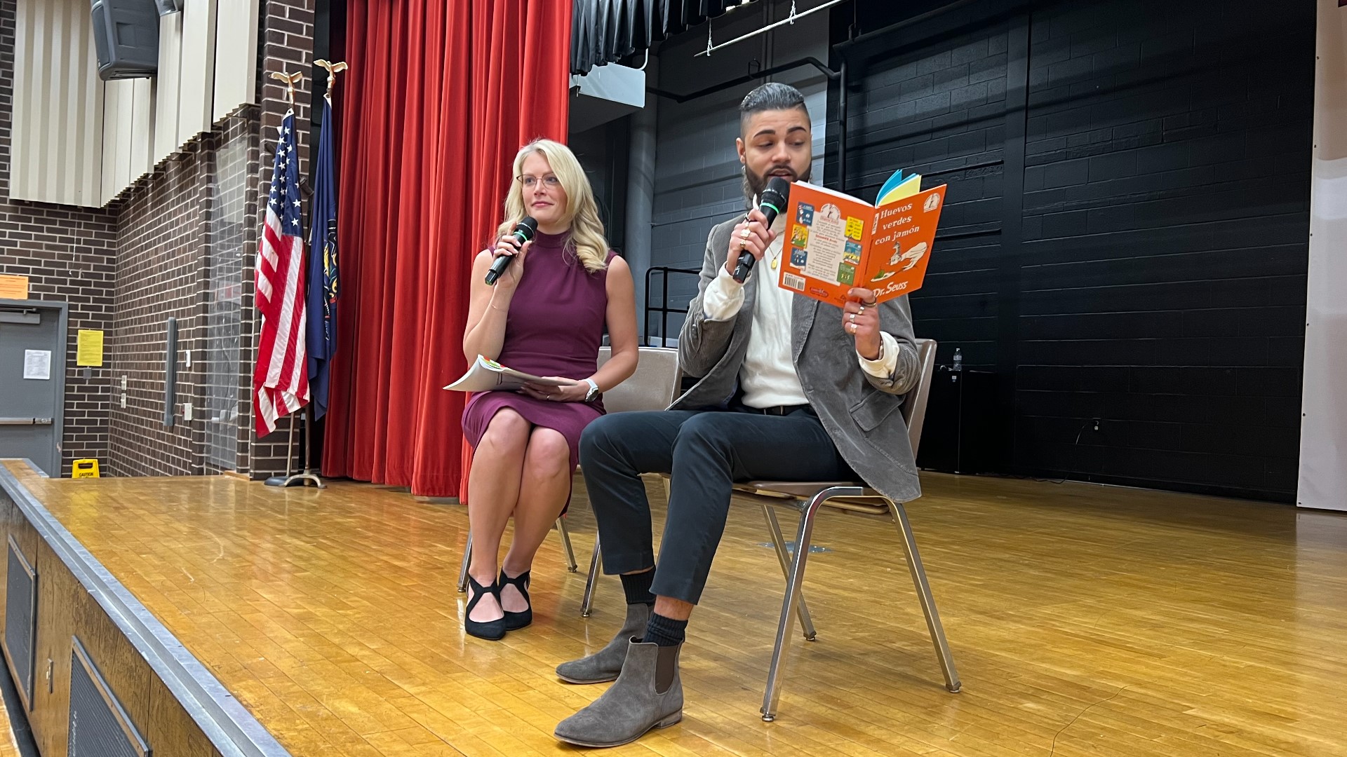 First bilingual reading for a school in Hazleton for Reading Across ...