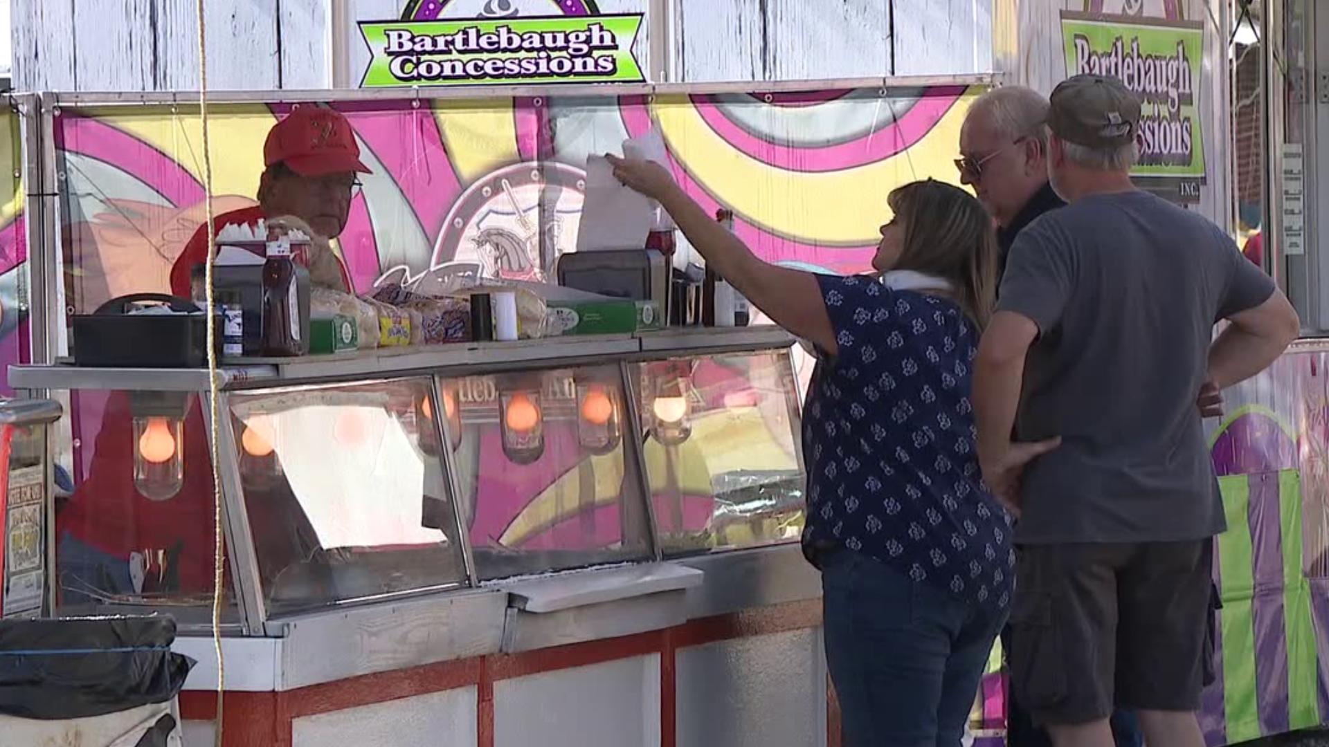 Bloomsburg Fair vendors ironing out last-minute details | wnep.com