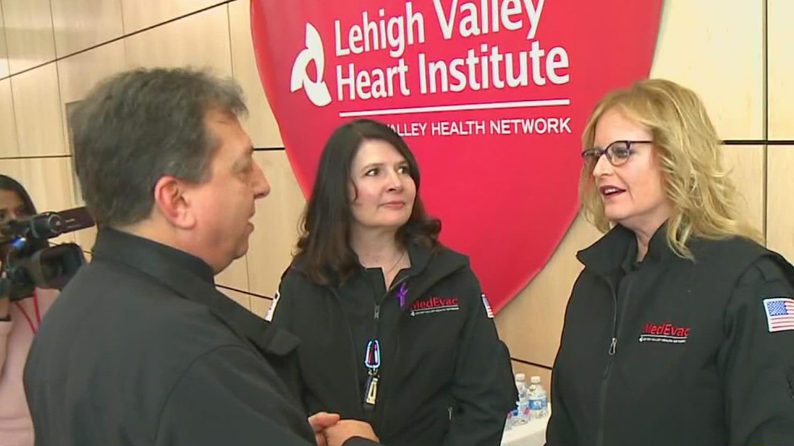 Heart attack survivor reunites with first responders who saved his life ...