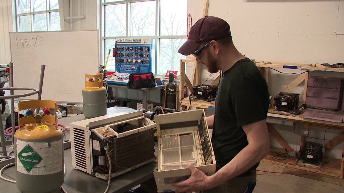 Johnson College hosts recycling event in Scranton | wnep.com