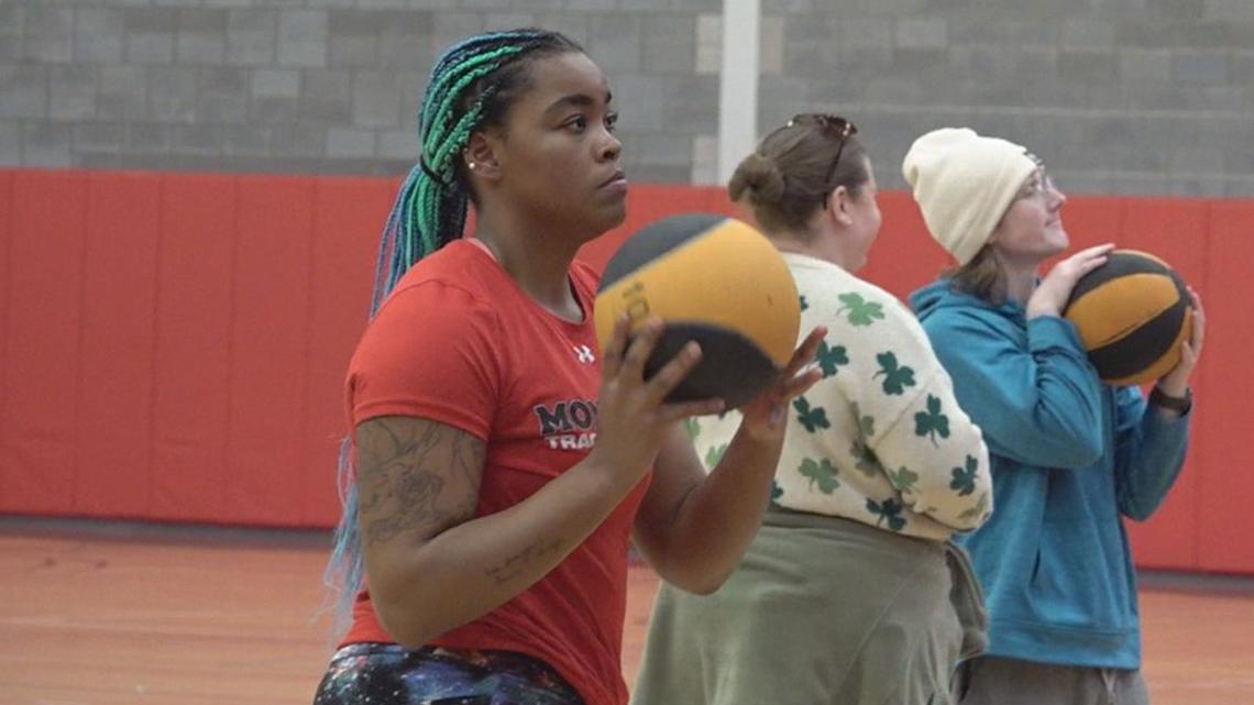 Monarch's All-American Thrower Makes More History | wnep.com