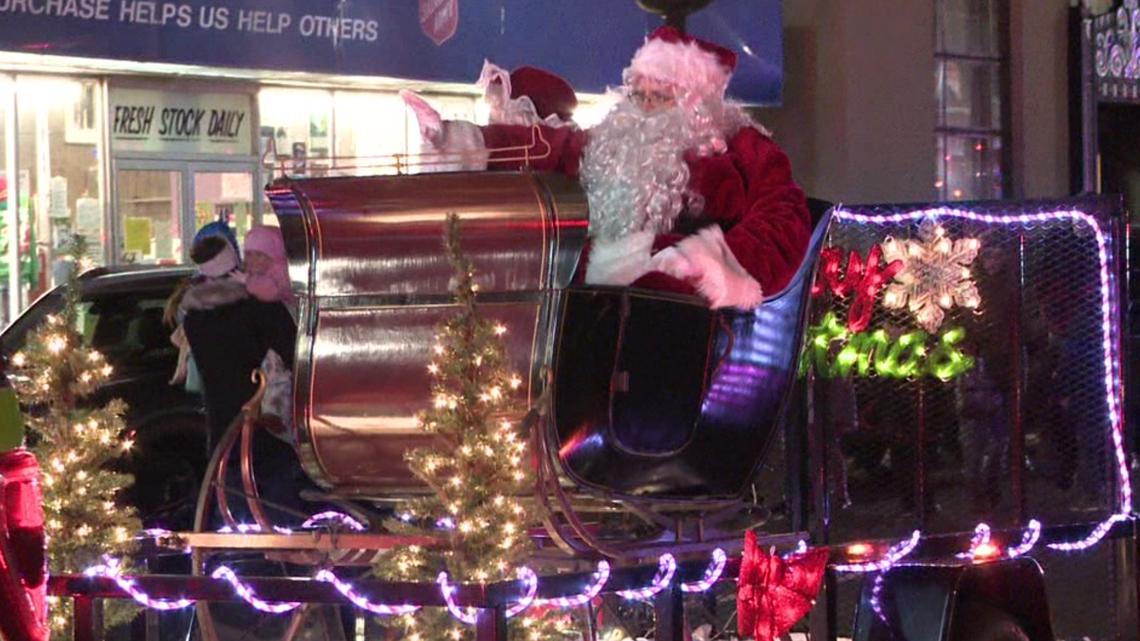 Bloomsburg welcomes Santa to the Parade of Lights | wnep.com