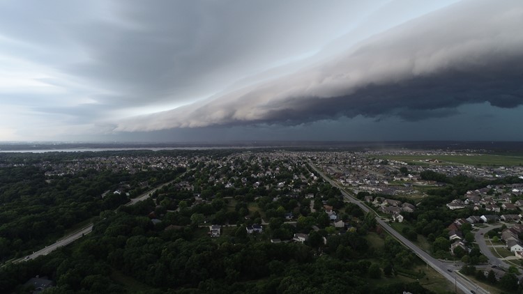 Severe storms roll through central Iowa Wednesday morning | weareiowa.com
