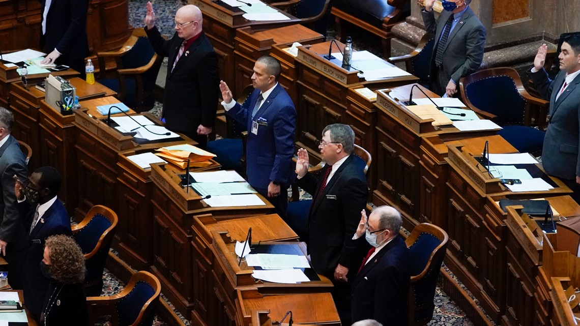 What does 'funnel week' mean in Iowa politics? | weareiowa.com