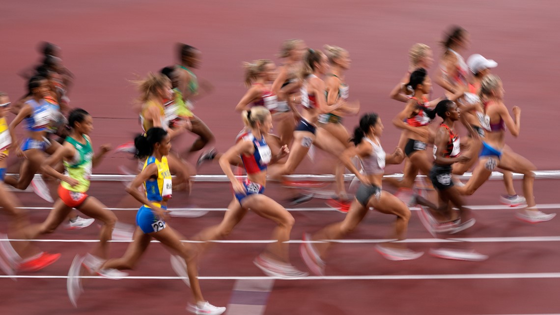 Karissa Schweizer competes in 10,000 meters at Tokyo Olympics ...