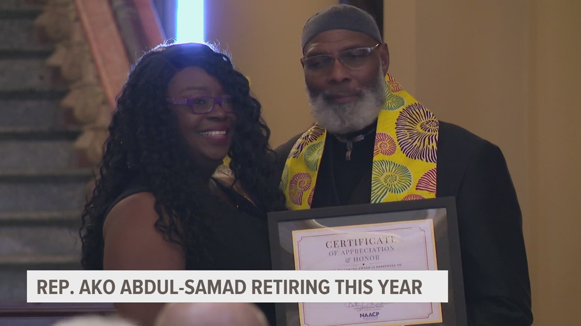 Iowa politics: Rep. Ako Abdul-Samad to retire at end of term | wqad.com