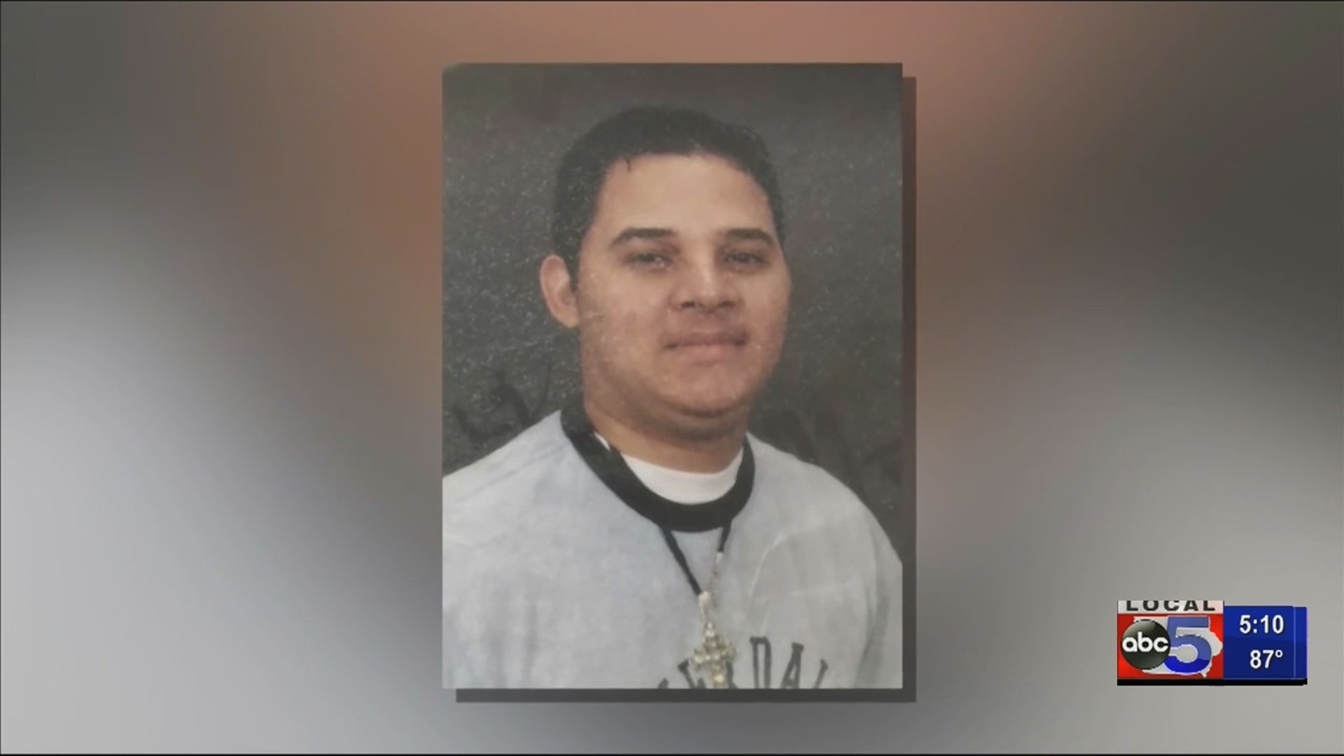 Iowa family pleads for answers about son’s death | weareiowa.com