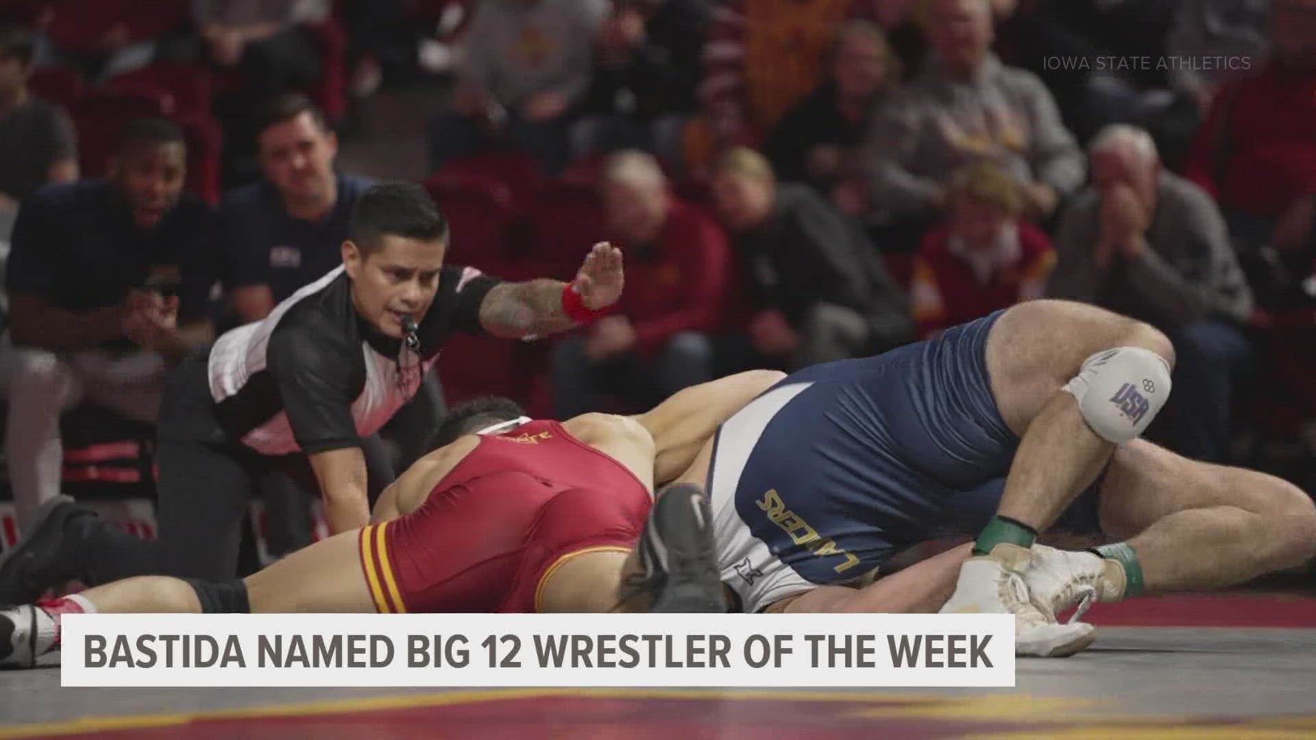 Yonger Bastida named Big 12 Wrestler of the Week | weareiowa.com