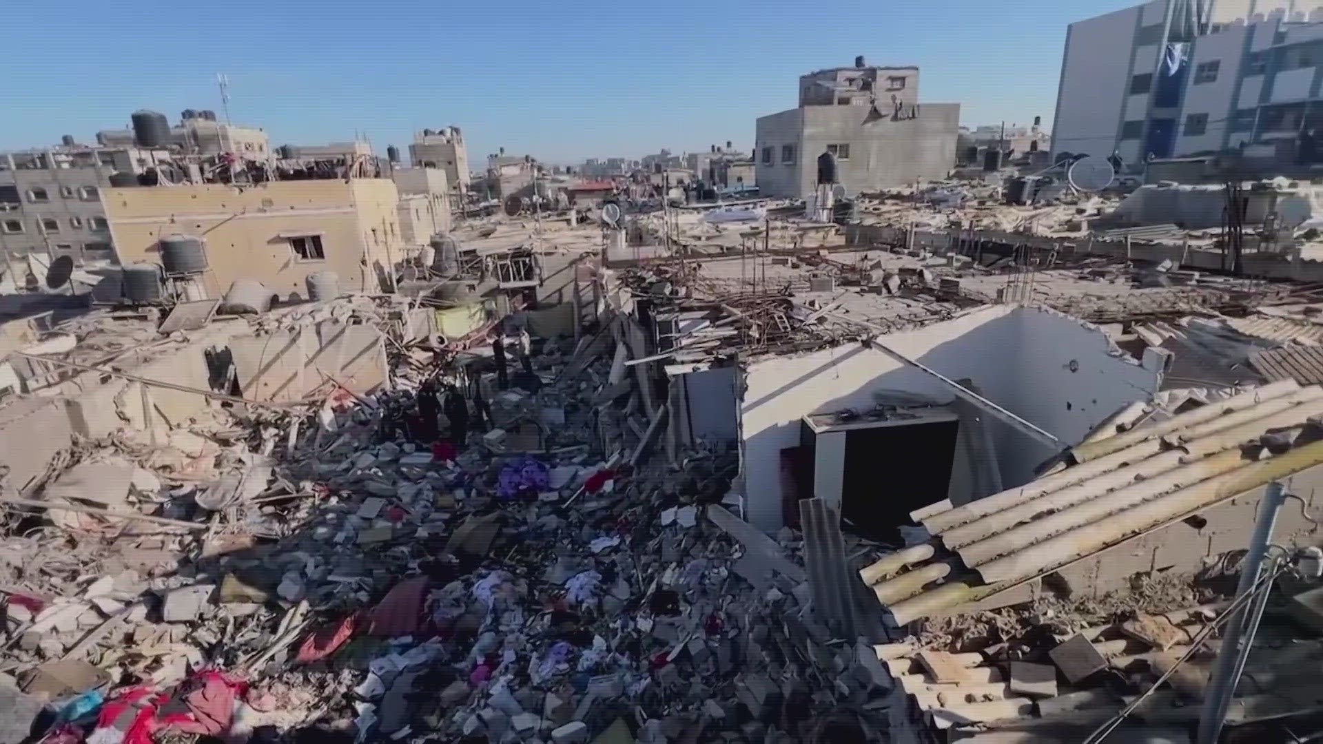 Israeli defense minister vows to fight on in Gaza despite rising ...