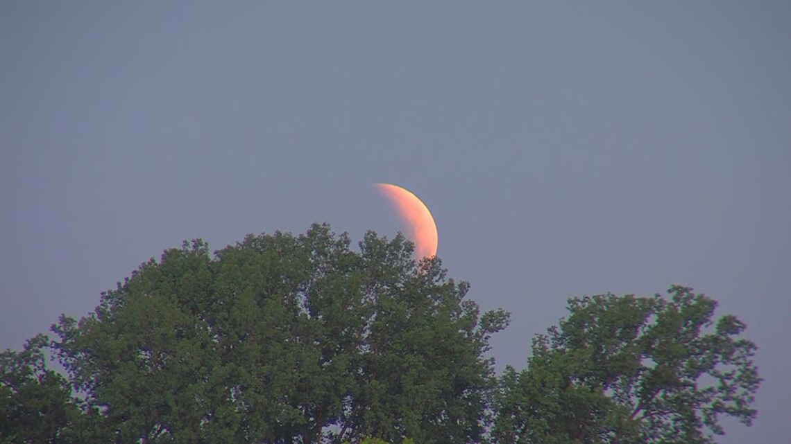 Watch the Super Blood Moon eclipse in Iowa | weareiowa.com