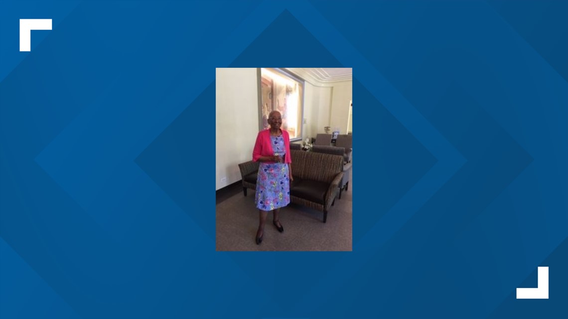 Meet Edith Renfrow Smith. The first Black Woman to graduate from ...